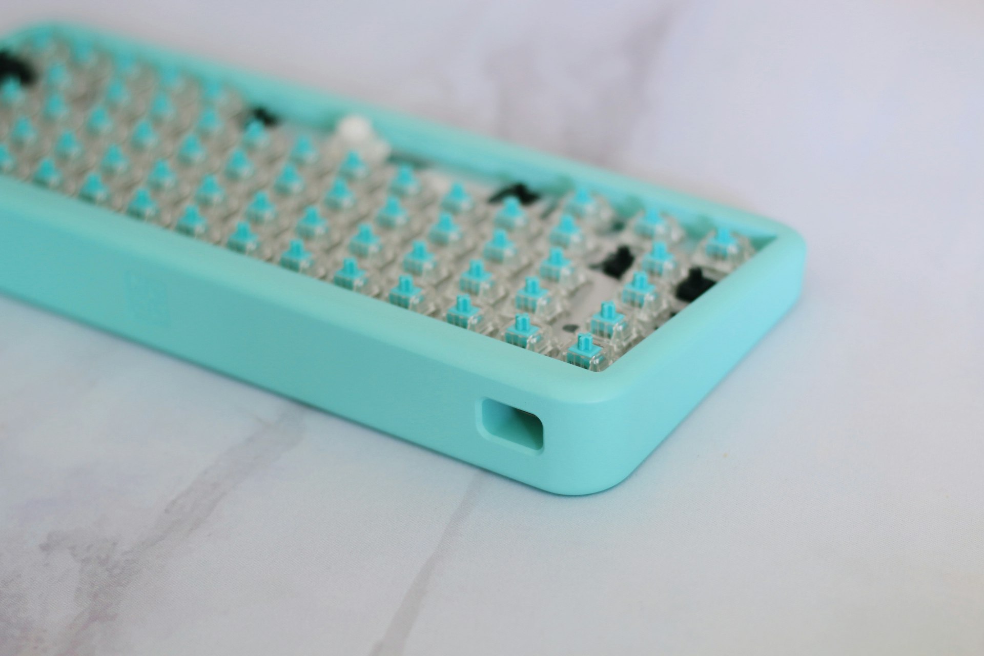 Cerakote Mojo60 Keyboard Case in stock! | Drop