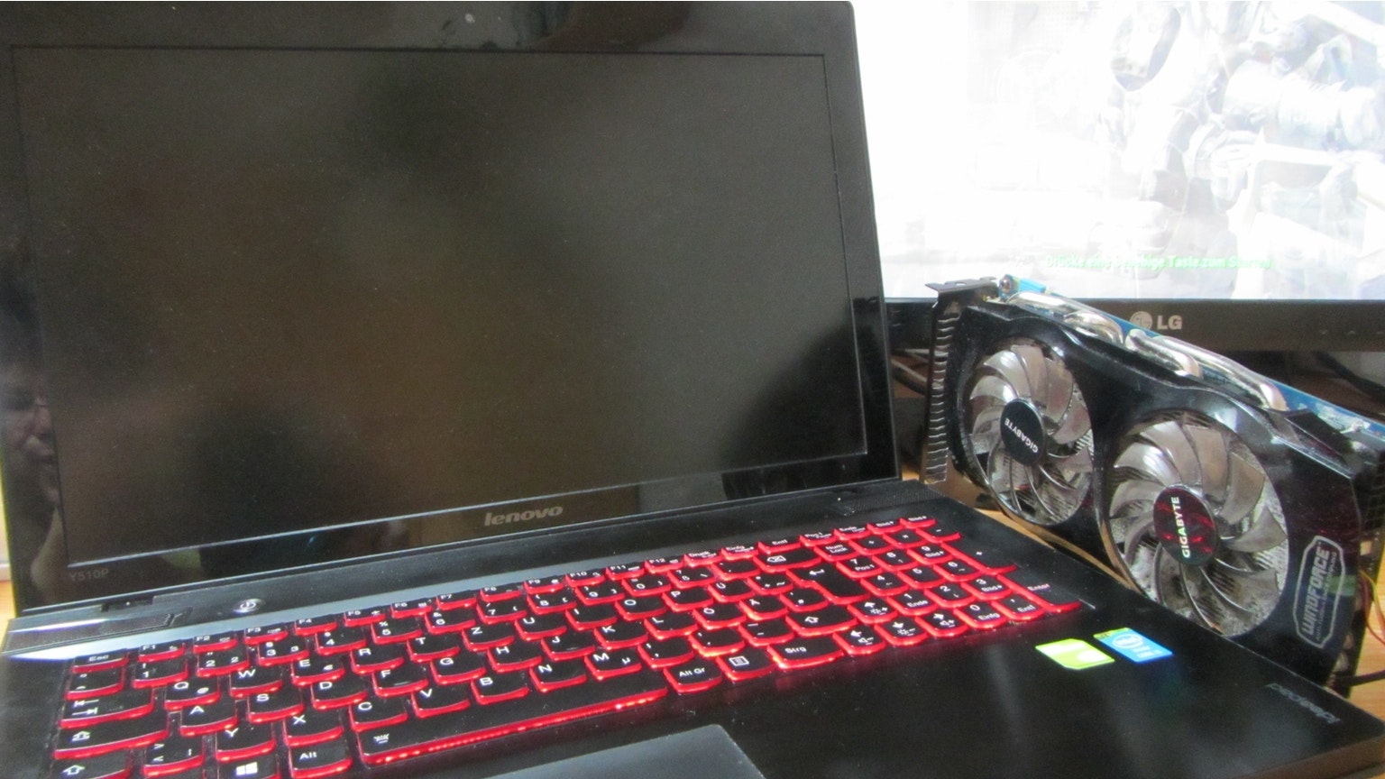 Lenovo Y510p Ultrabay adapter for GPU acceleration Poll | Drop