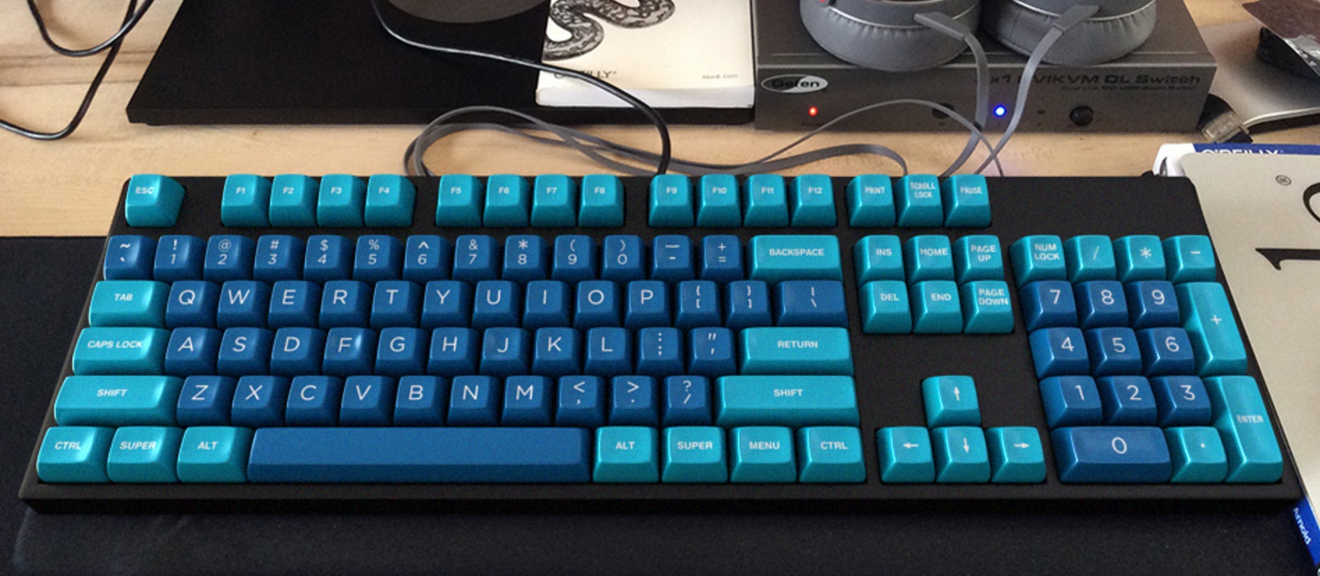 Signature Plastics Keycaps Poll | Drop