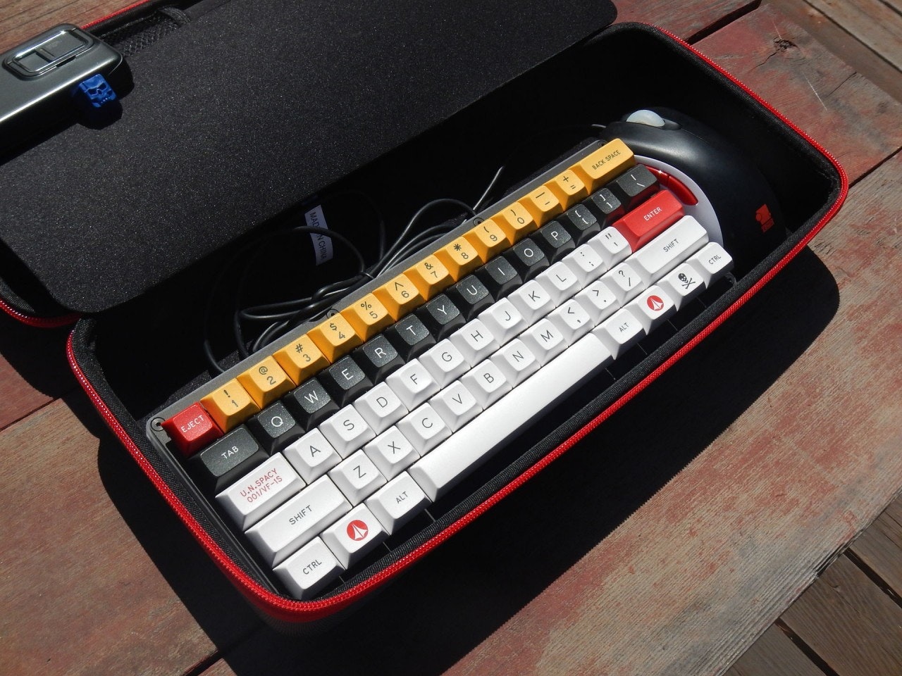 Signature Plastics Keycaps Poll | Drop