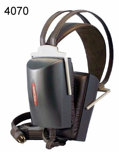 Shop Stax 4070 Electrostatic Closed Monitor Earspeakers & Discover Community Reviews at Drop | Drop