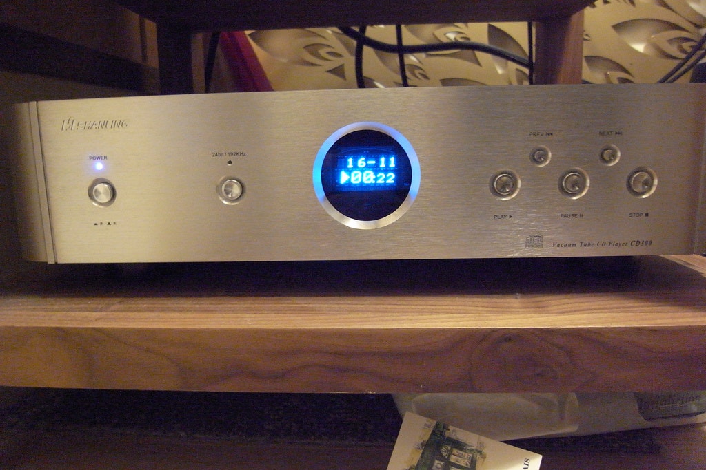 Shop Shanling CD 300 Top Loading Vacuum Tube CD Player & Discover ...