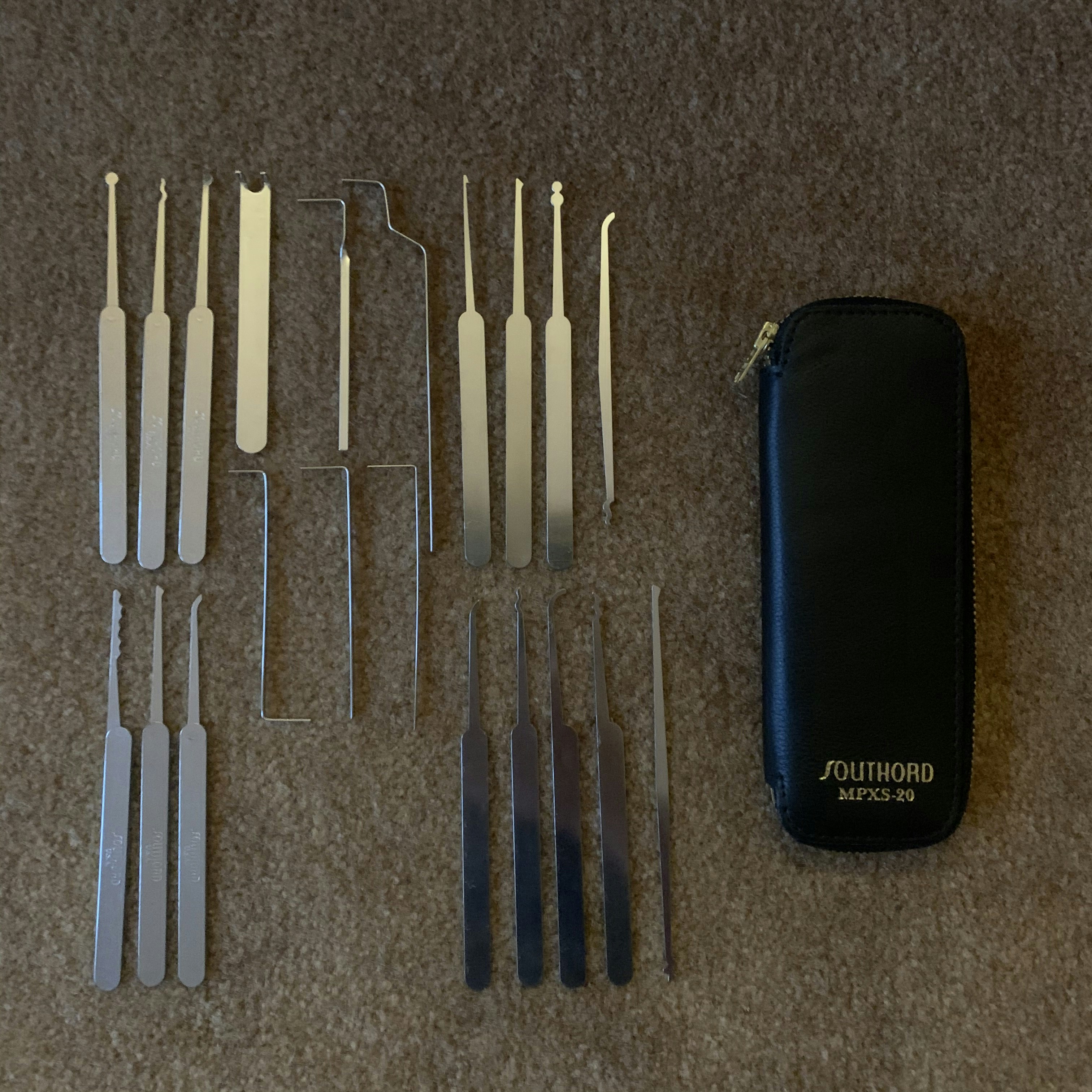 SouthOrd 21/22 Piece Lockpick Set | Lock Picks | Drop