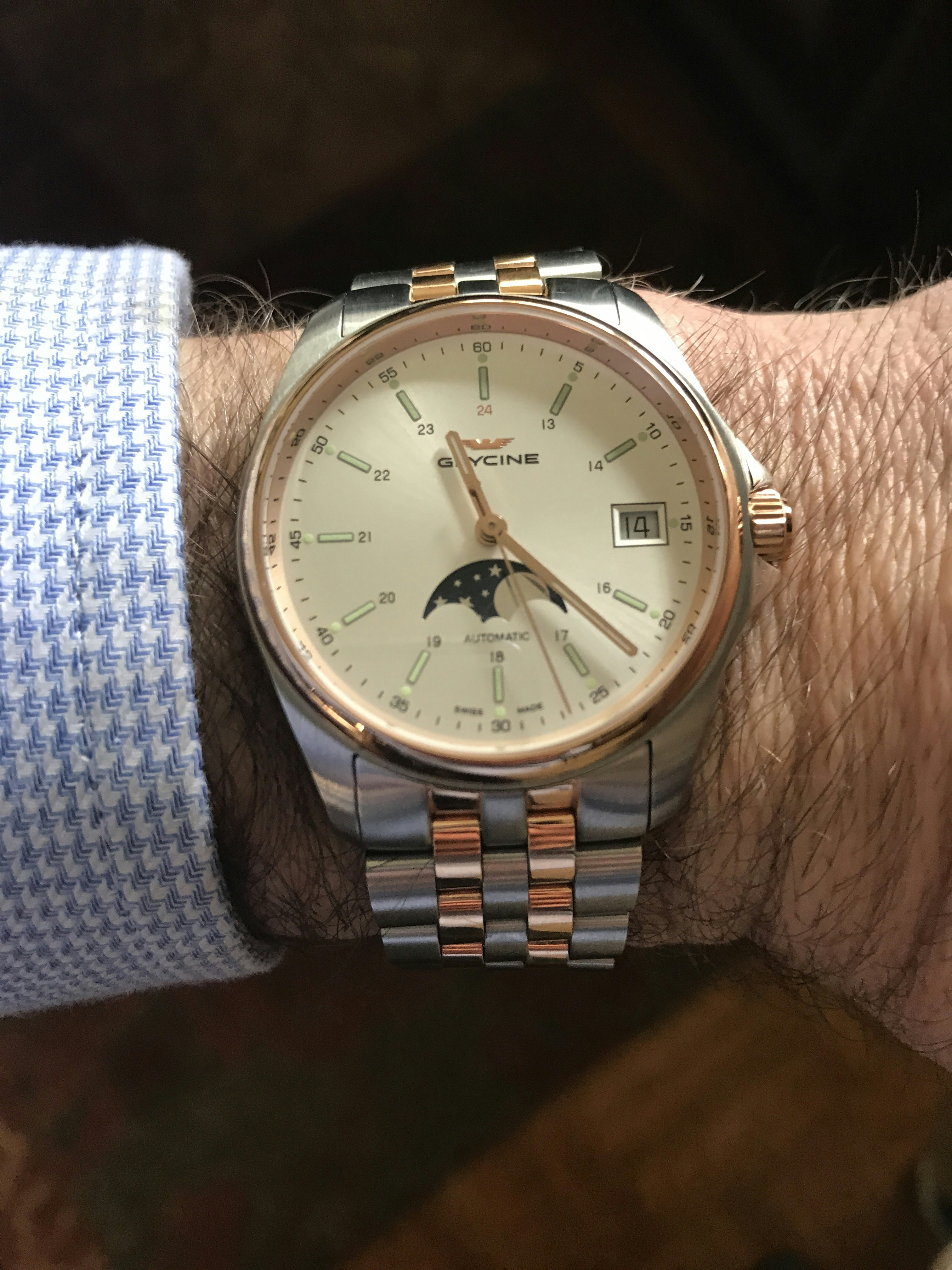 Elegant and timely watch | Drop