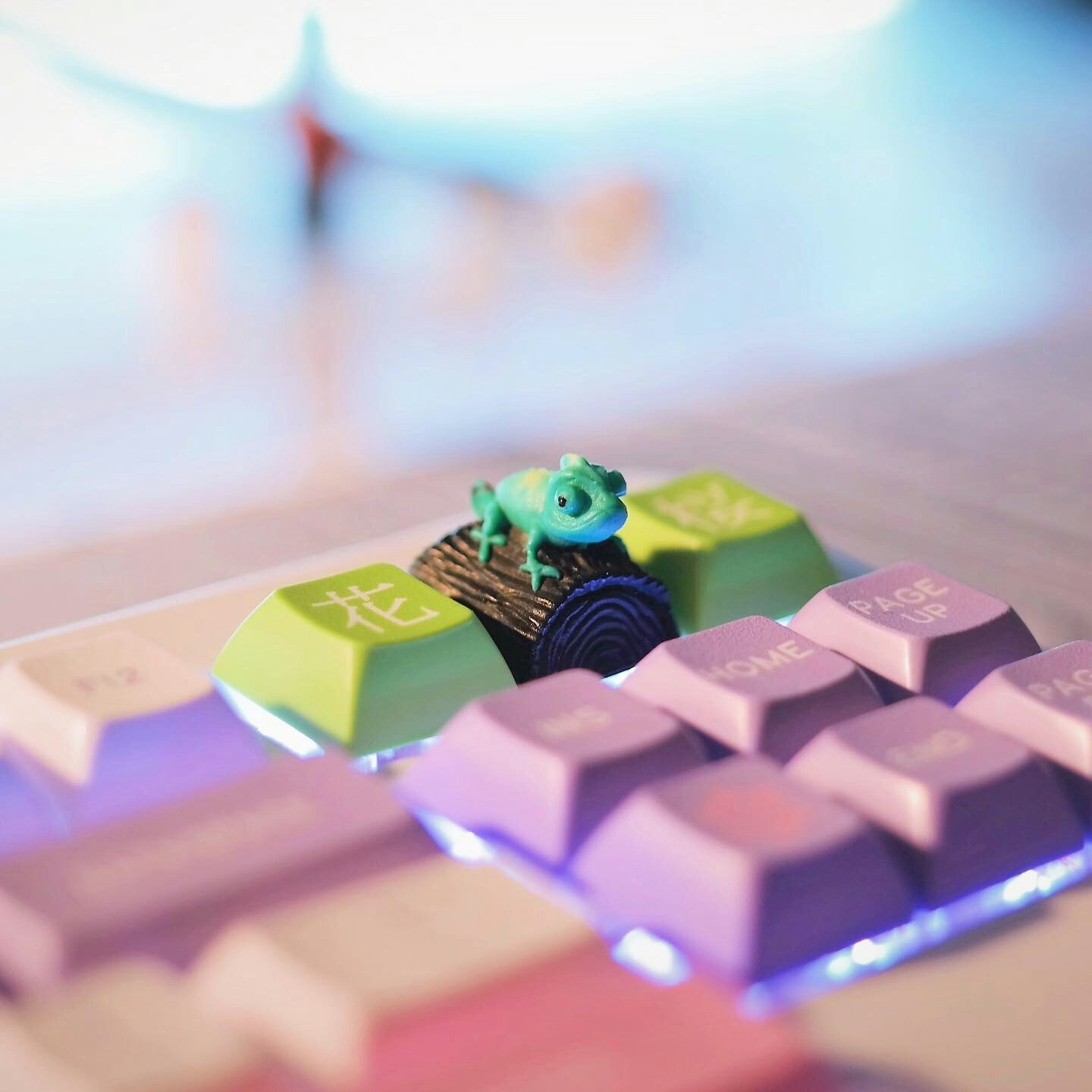 The Eye Key Chameleon Artisan Keycap | Price & Reviews | Drop