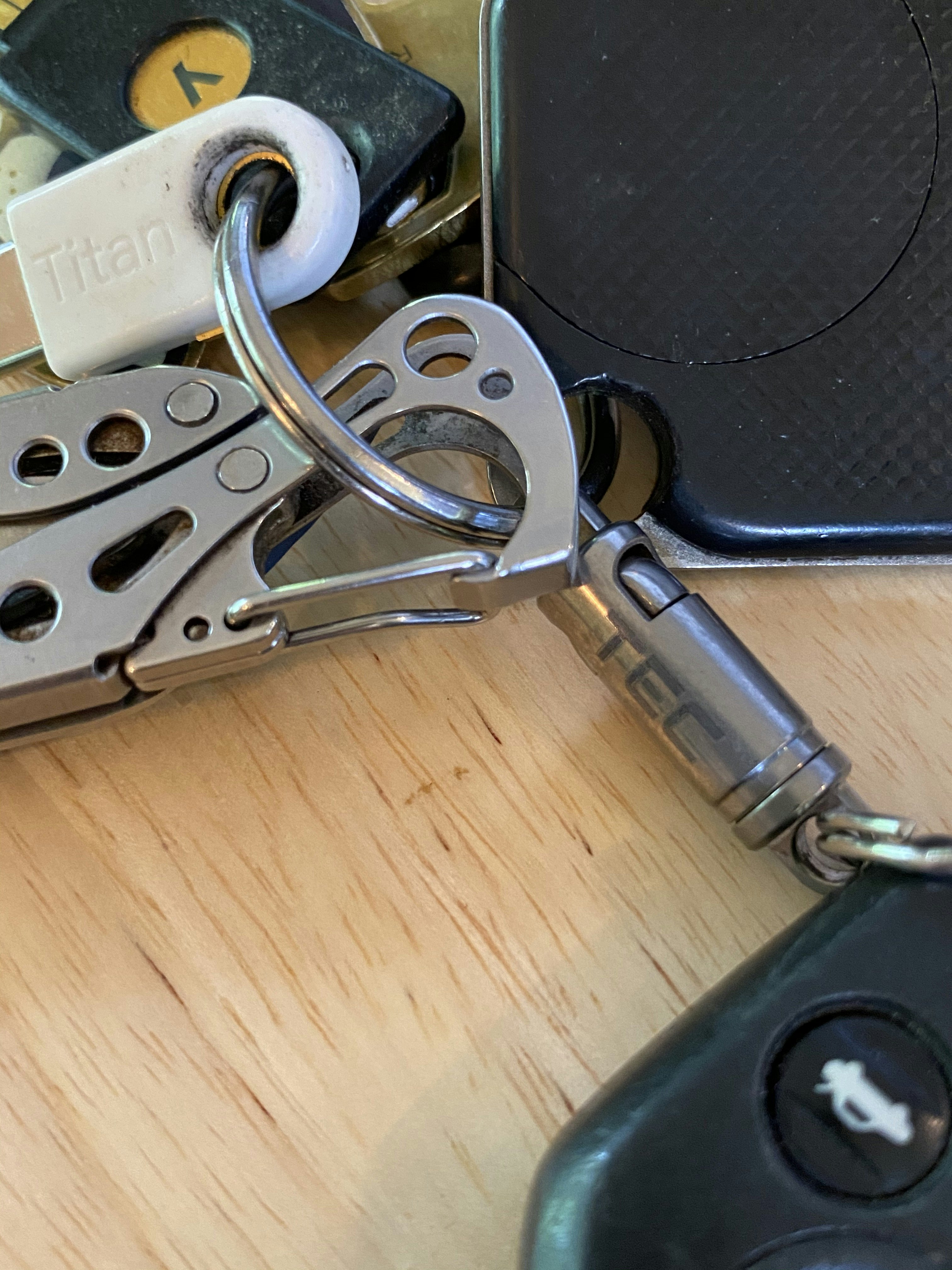 TEC Accessories Python-QR Titanium Quick-Release Clip | Bottle Openers ...