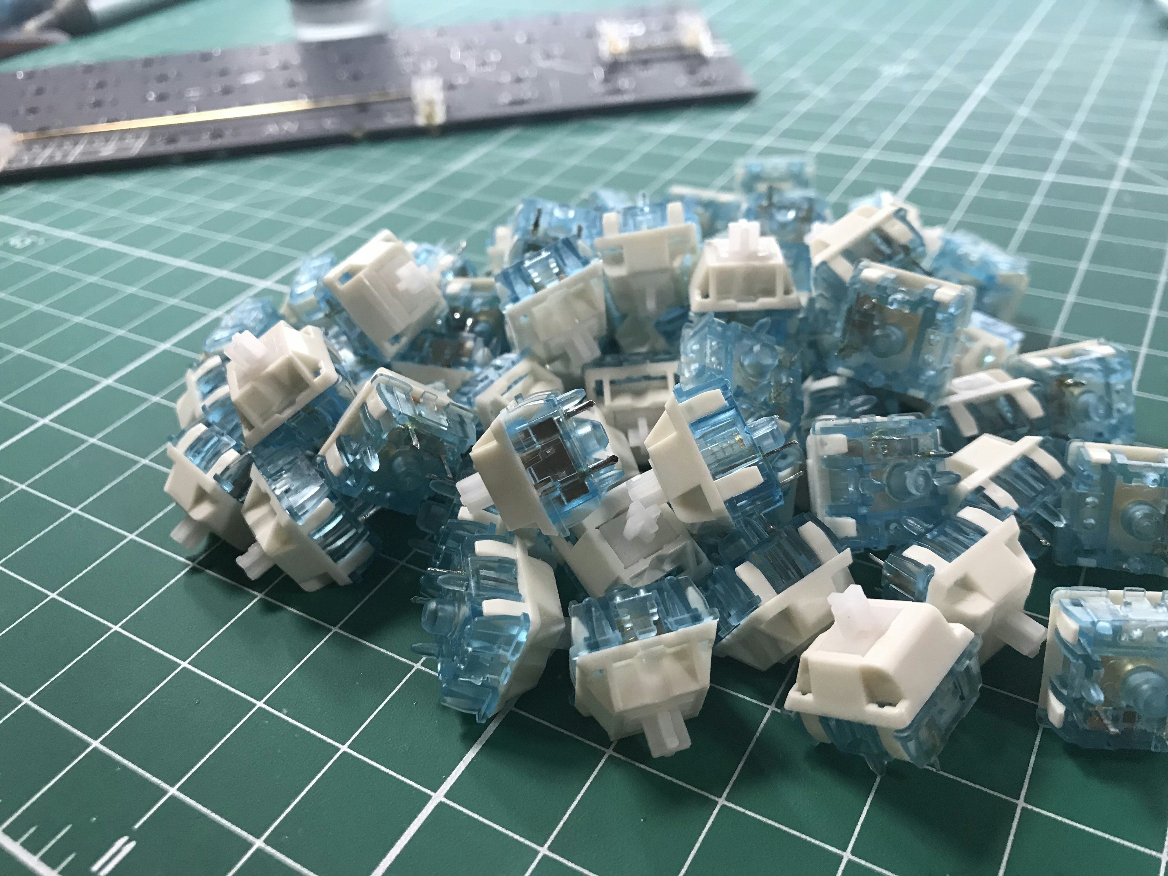 Drop + Invyr Holy Panda Mechanical Switches | Tactile Mechanical ...