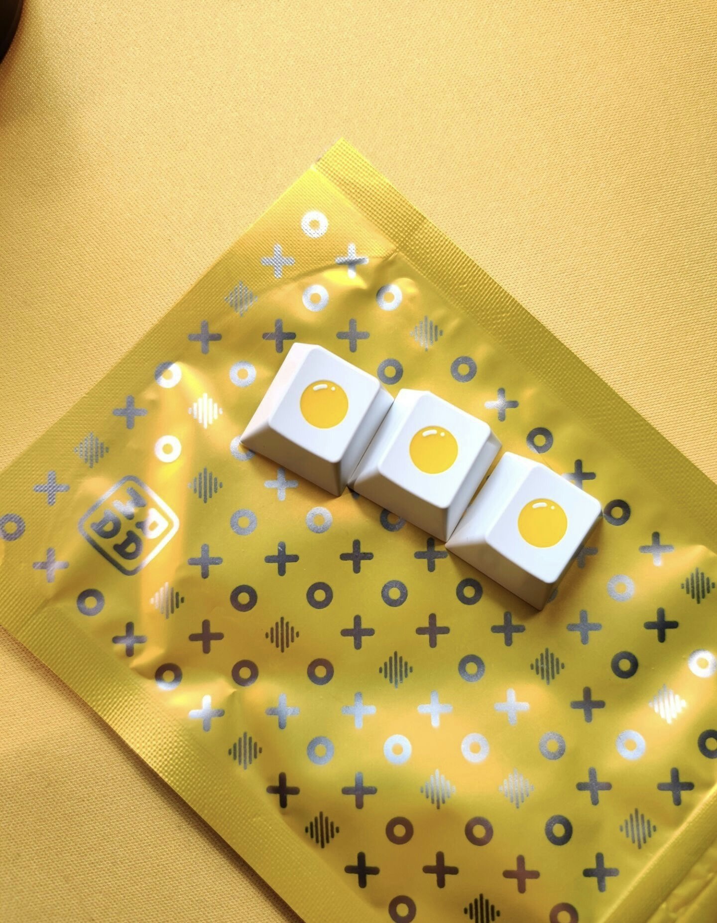 RAMA WORKS x Zambumon Jamón Artisan Keycaps | Mechanical Keyboards ...