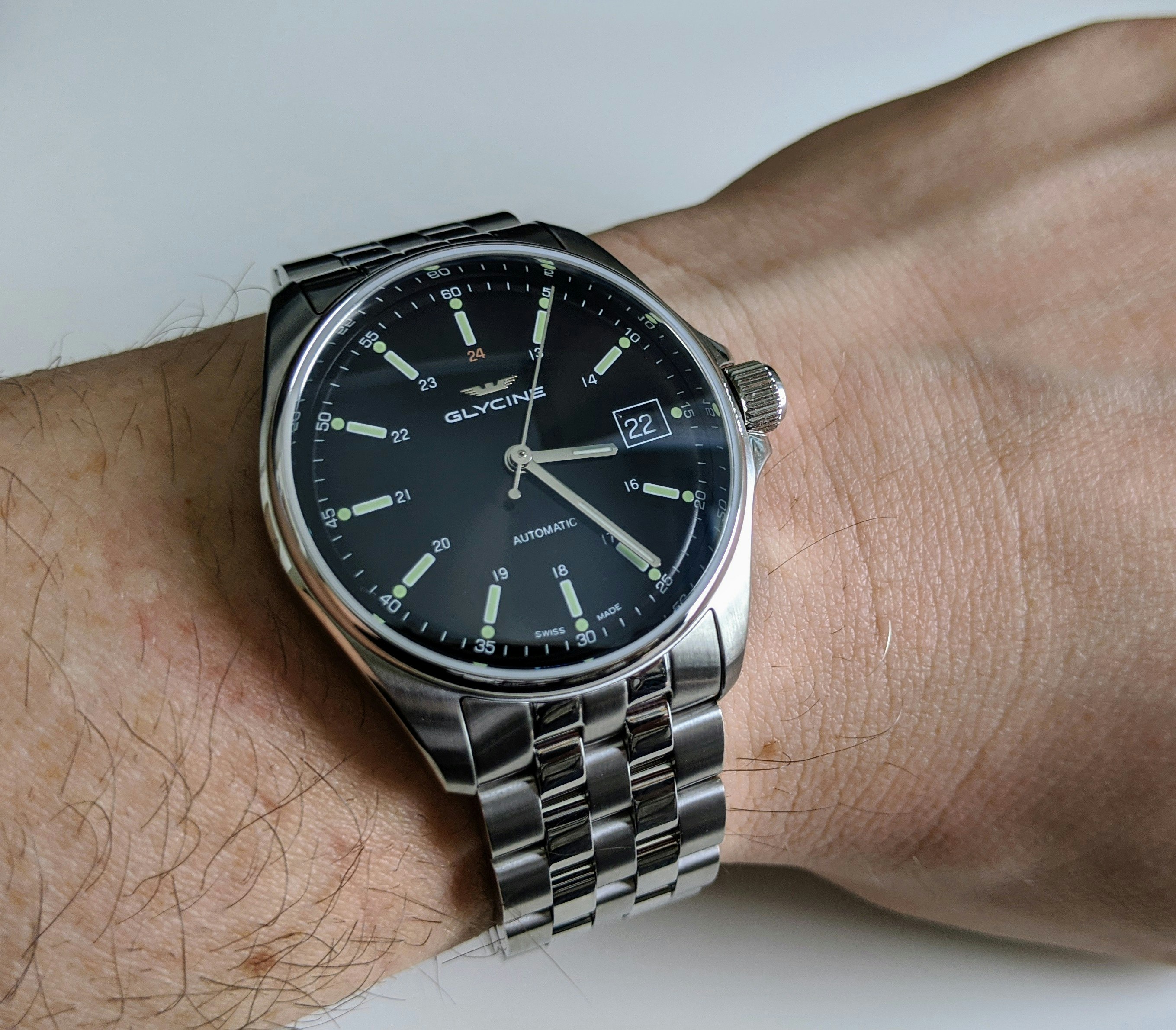 Glycine Combat 6 Classic Automatic Watch | Watches | Pilot Watches | Drop