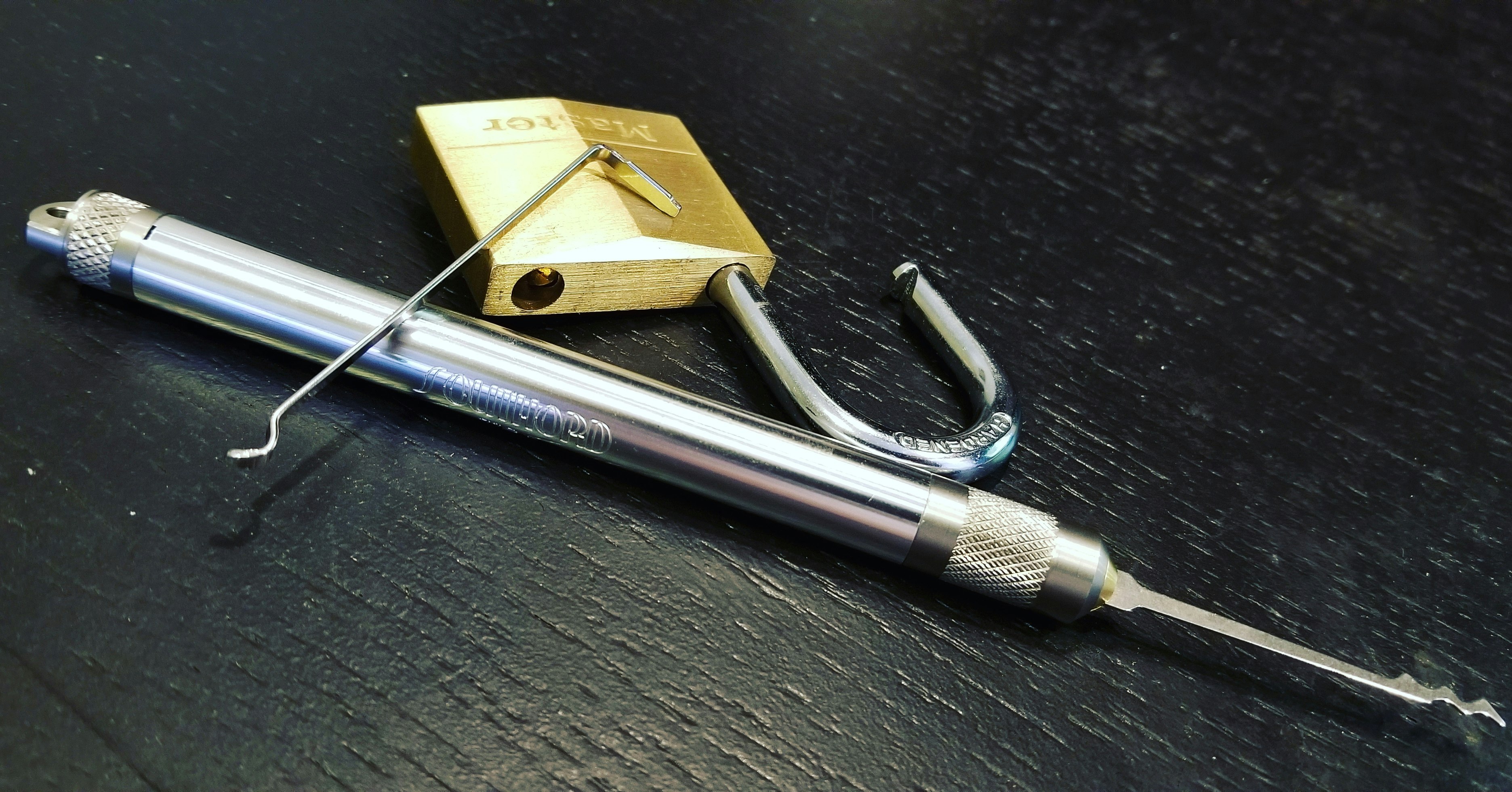 SouthOrd Pocket Pen Pick Set | Lock Picks | Drop