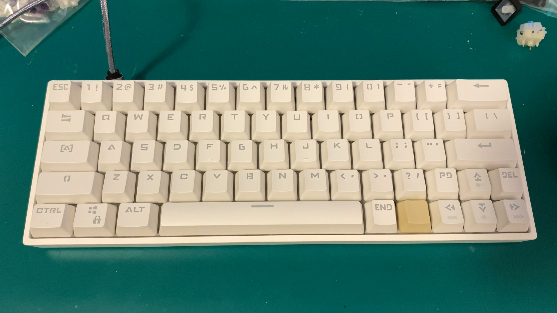 GK64 Mechanical Keyboard Kit | Mechanical Keyboards | Custom Layout ...