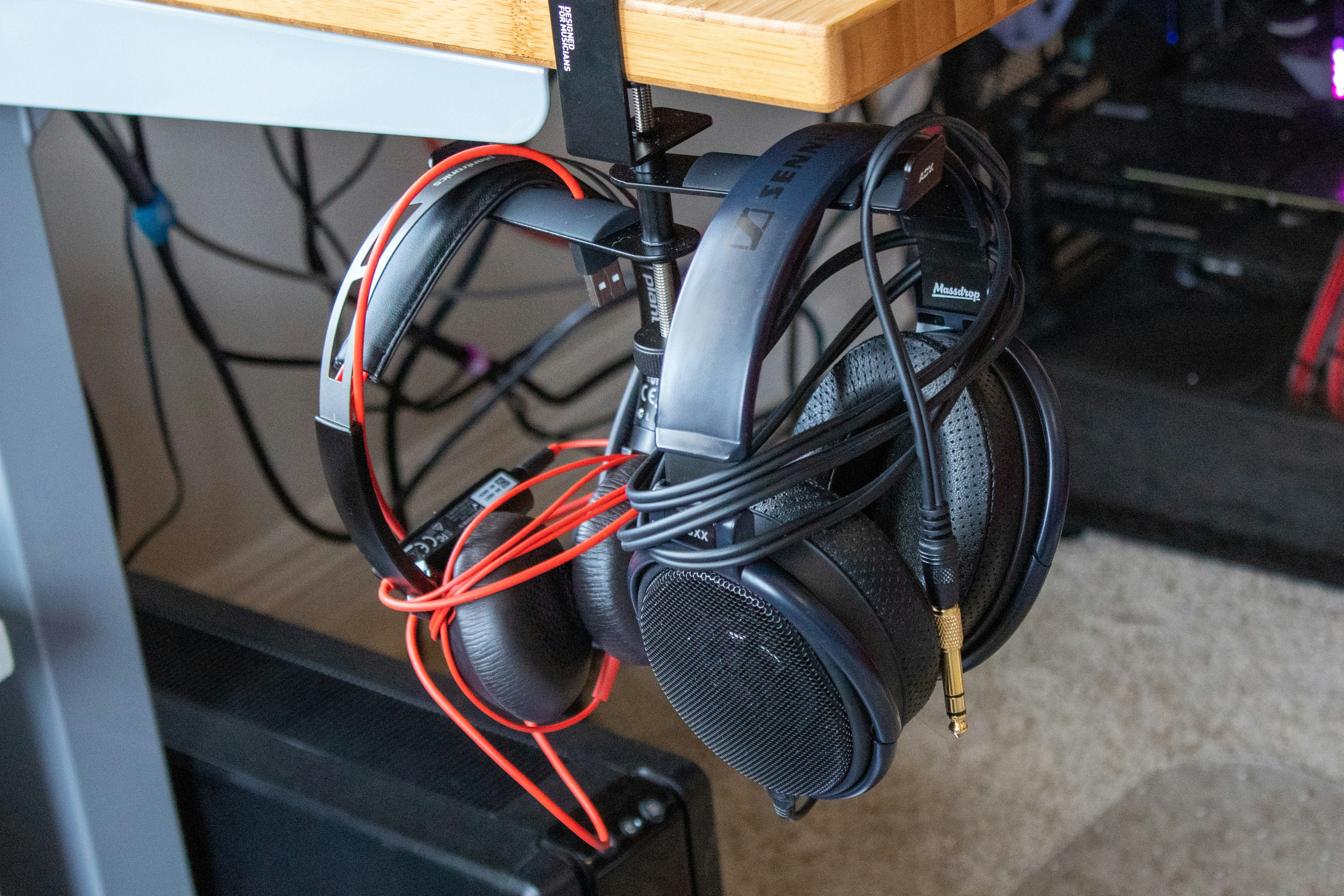 ADV. Dual Suspension Headphone Hanger | Audiophile | Headphone Mods | Drop