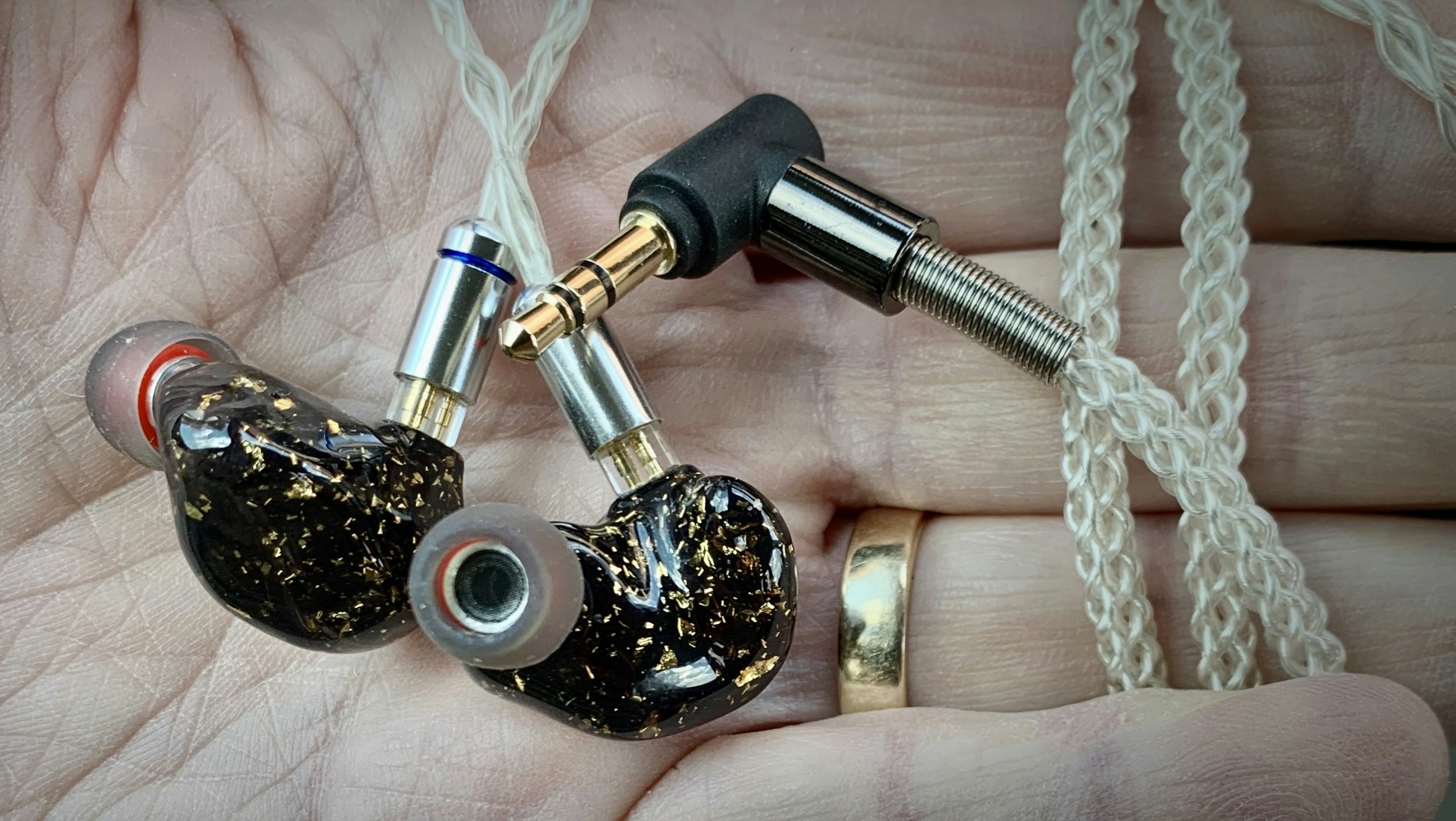 Alpha & Delta KS3 IEM | Audiophile | Headphones | Universal IEM ...