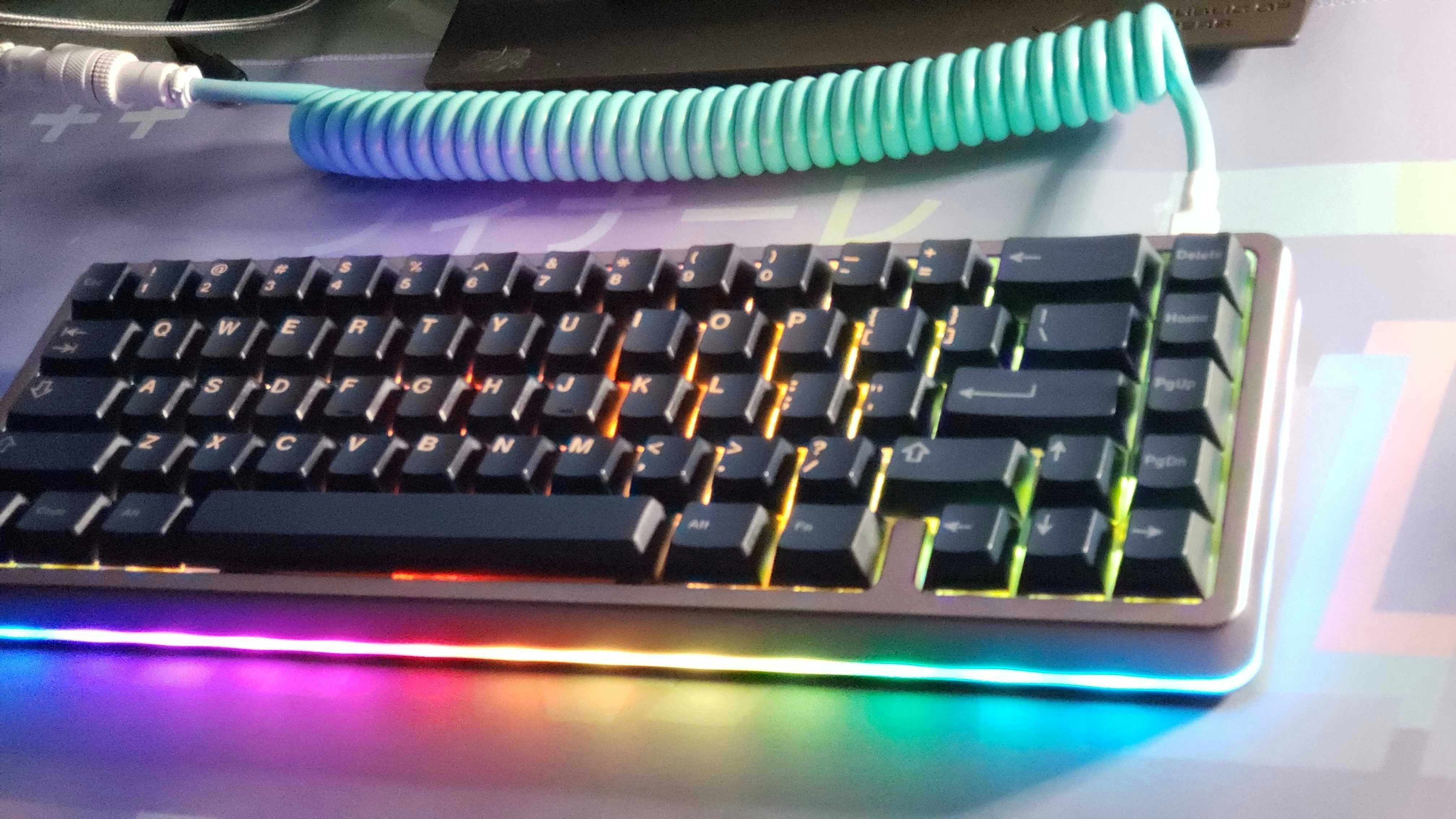 Mechcables Seafoam Custom Coiled Aviator USB Cable | Price & Reviews | Drop