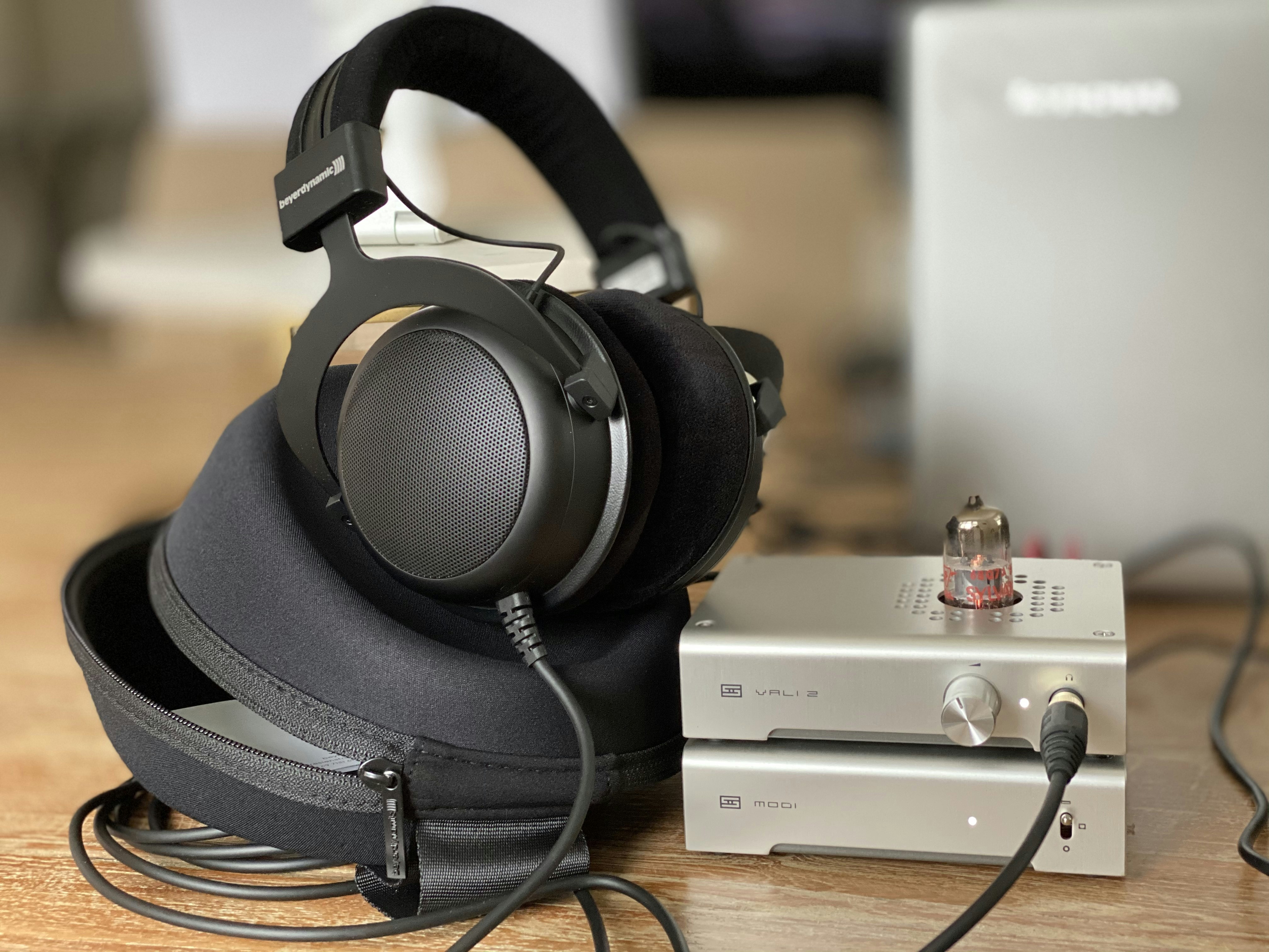 Beyerdynamic DT880 Premium Limited-Edition Black | Price & Reviews | Drop