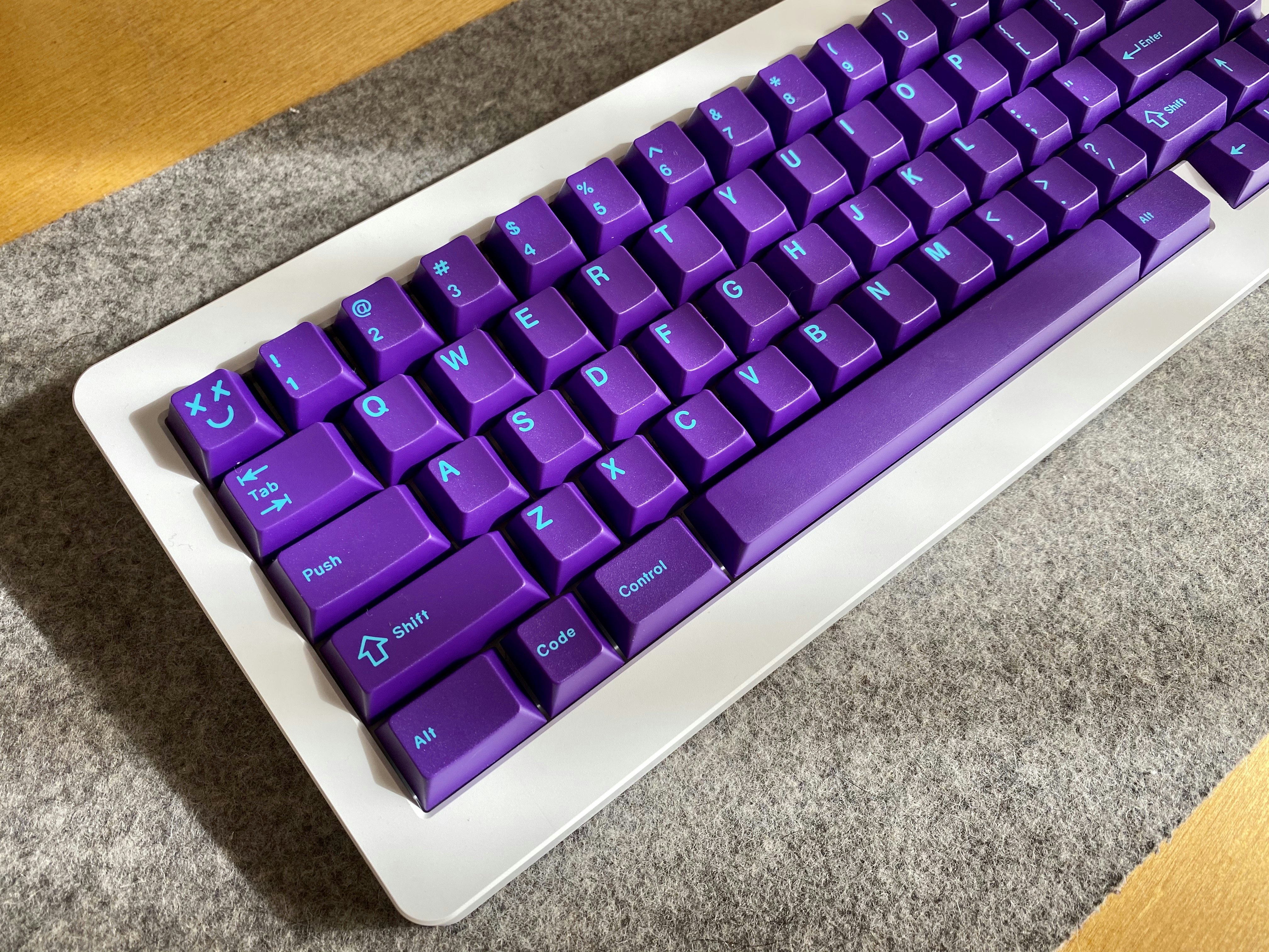 Drop + MiTo GMK Pulse Custom Keycap Set | Price & Reviews | Drop