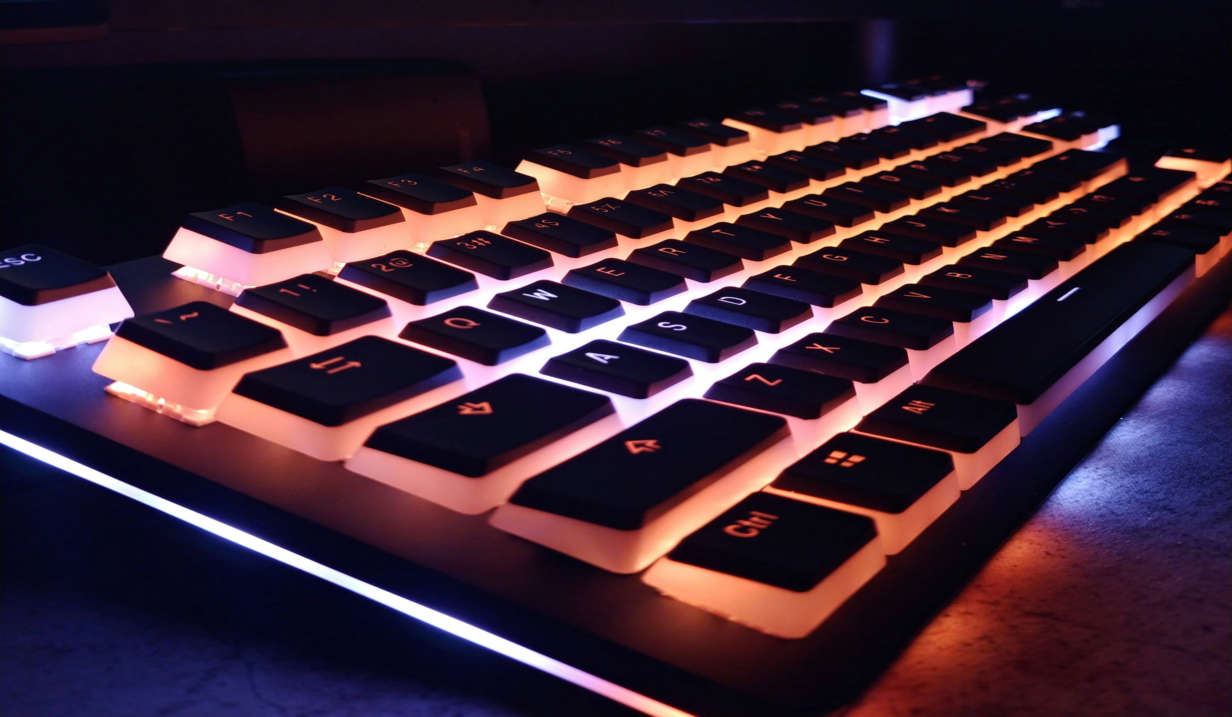 Drop CTRL with Halo Clears and HyperX Doubleshot PBTs