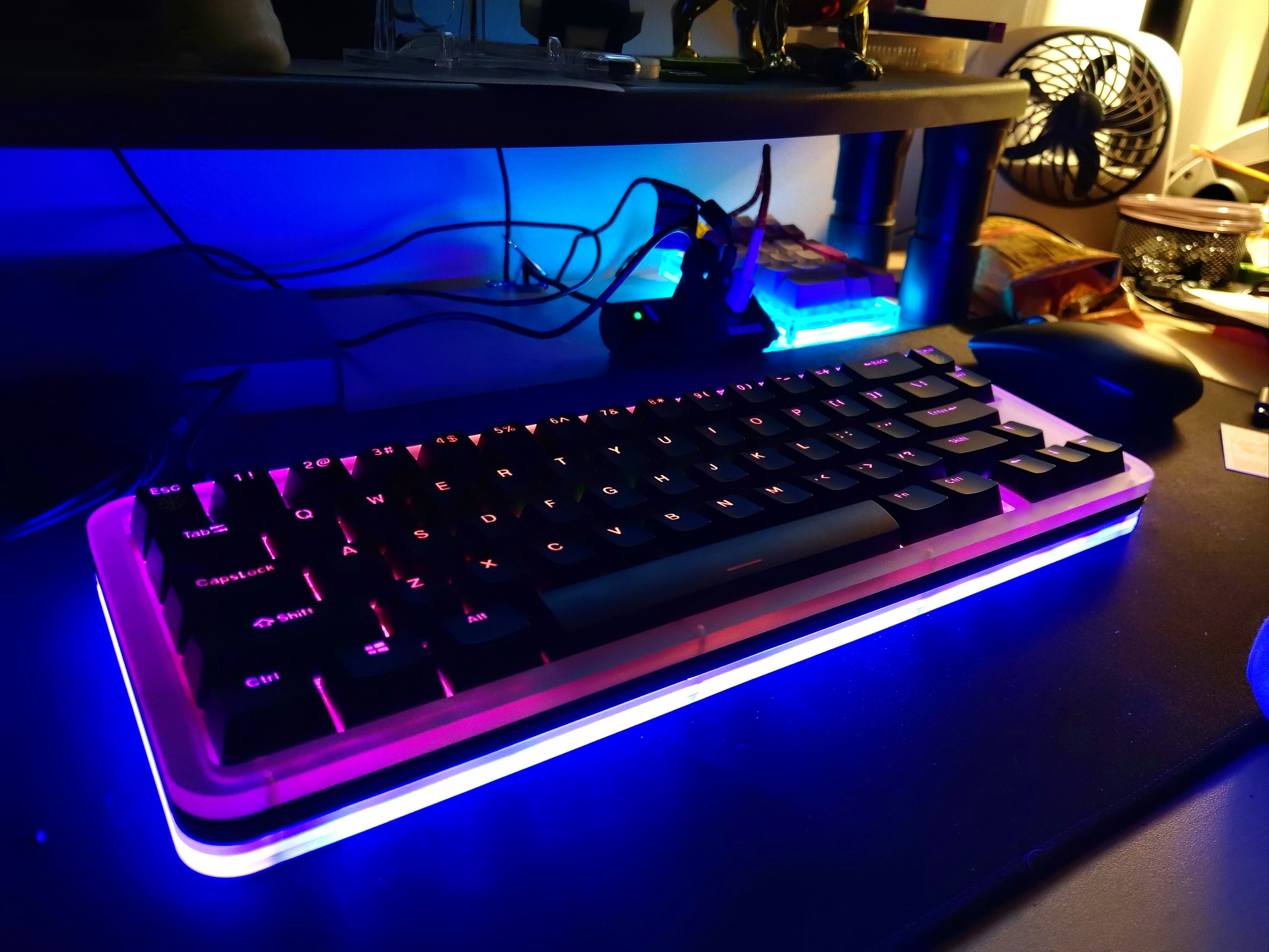DNA65 RGB Stacked Acrylic Mechanical Keyboard | Mechanical Keyboards ...