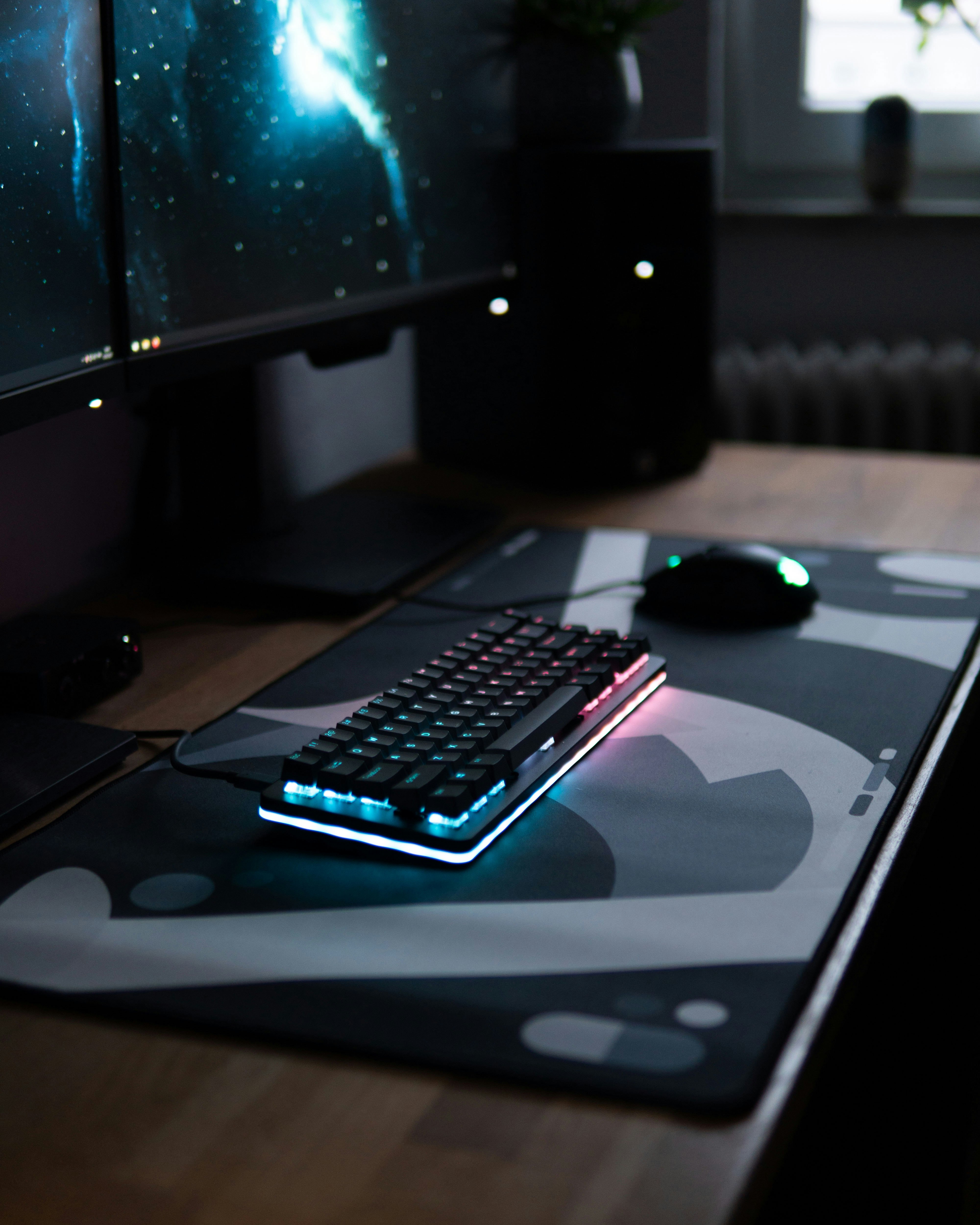 Drop ALT Mechanical Keyboard | 65% Hot Swappable Aluminum Keyboard