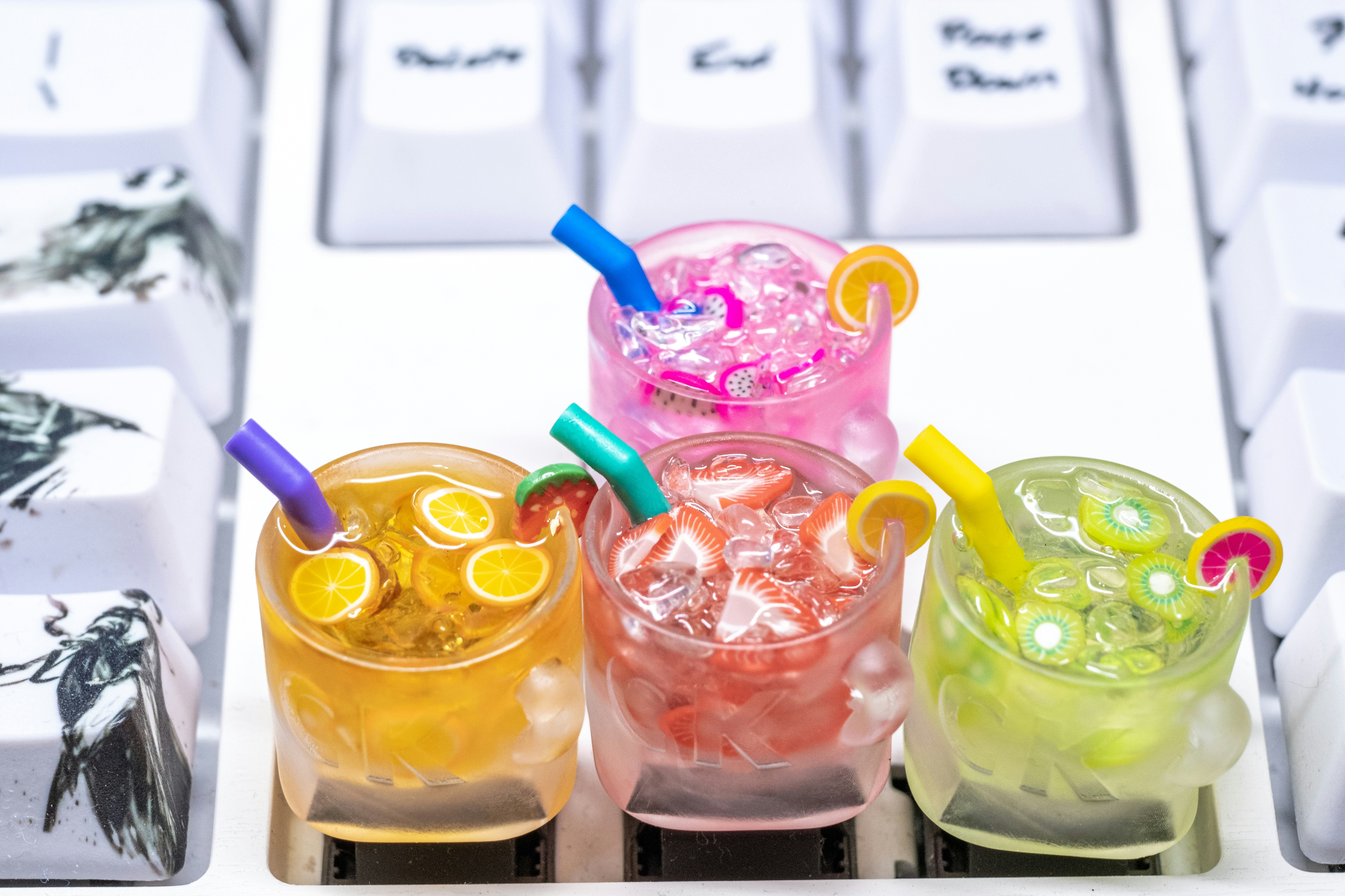 Cool Kit Studio Summer Drink Artisan Keycap | Mechanical Keyboards ...