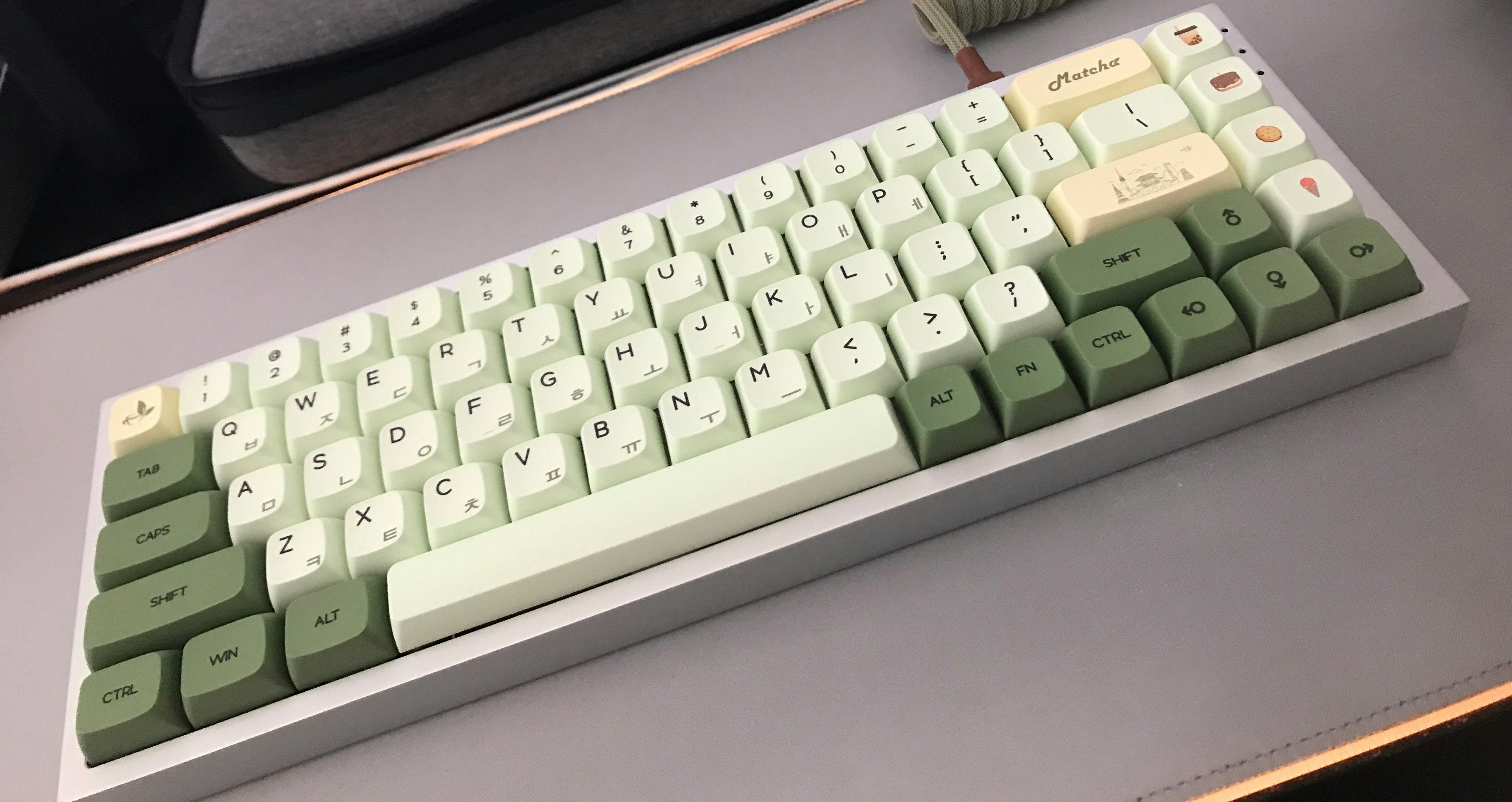 GKs XDA V2 Dye-Subbed PBT Matcha Keycap Set | XDA Profile Keycaps | Drop