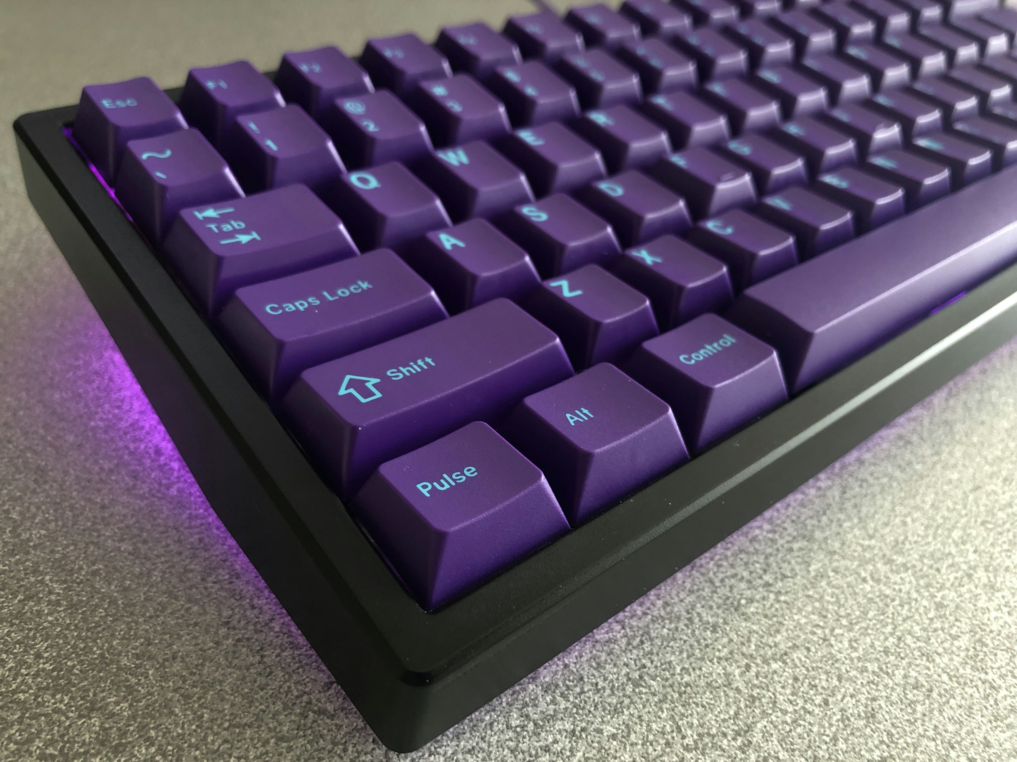 GMK Pulse Mitolet + Kira + Koala switches | Drop