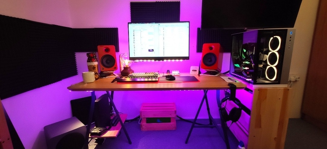 Kanto YU6 Powered Speakers | Audiophile | Speakers | Powered Speakers ...