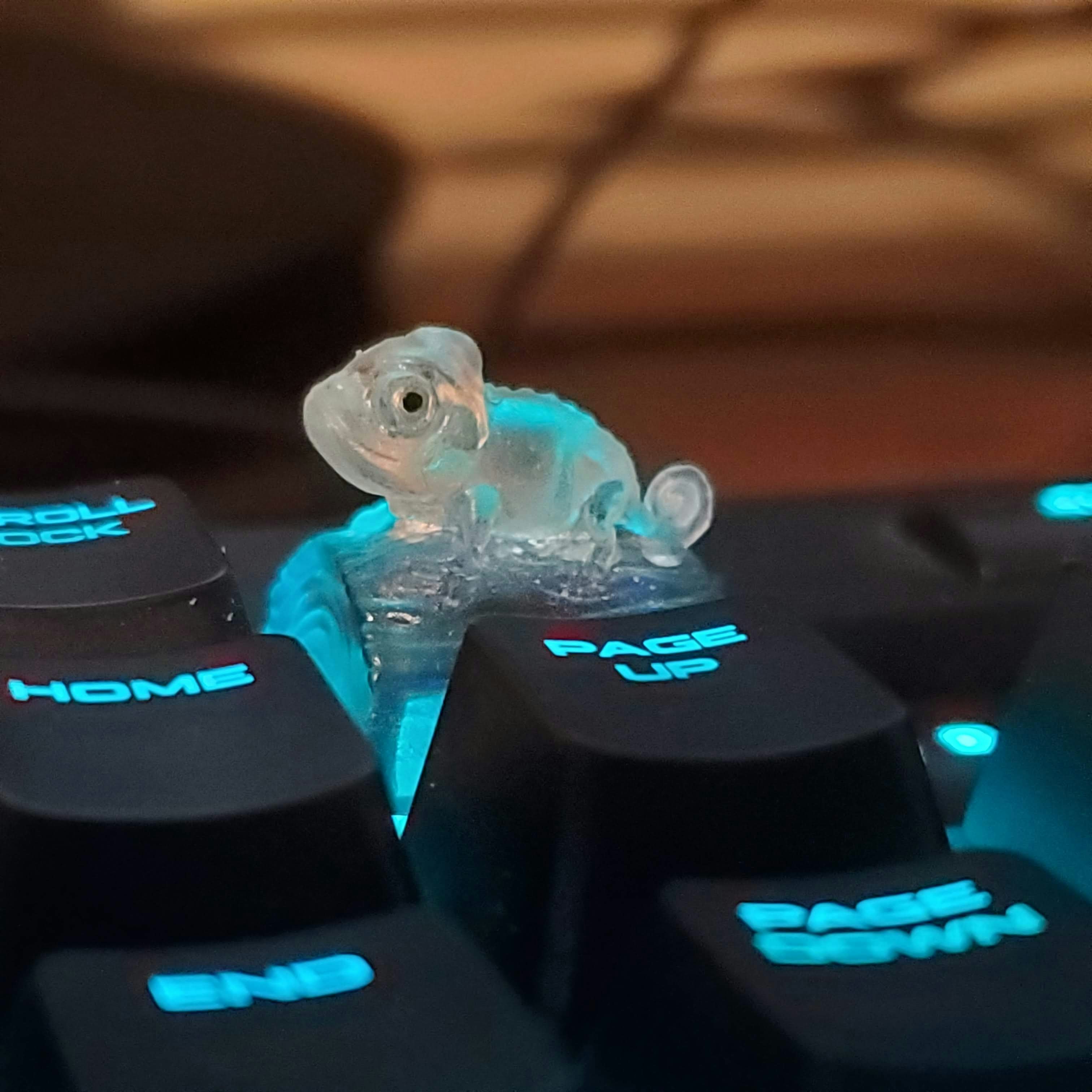 The Eye Key Chameleon Artisan Keycap | Mechanical Keyboards | Keycaps ...