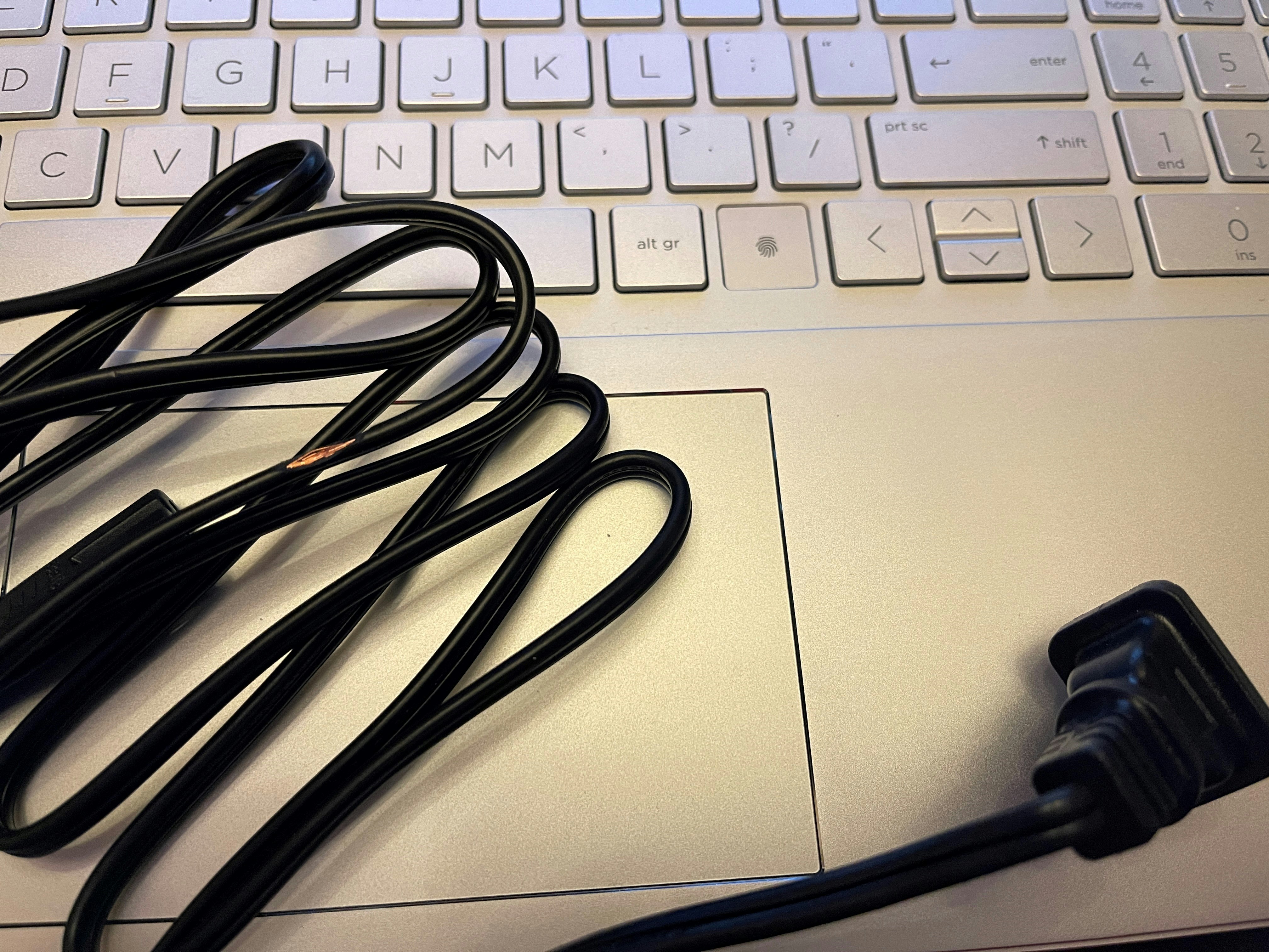 Criminal cut out of the box | Drop