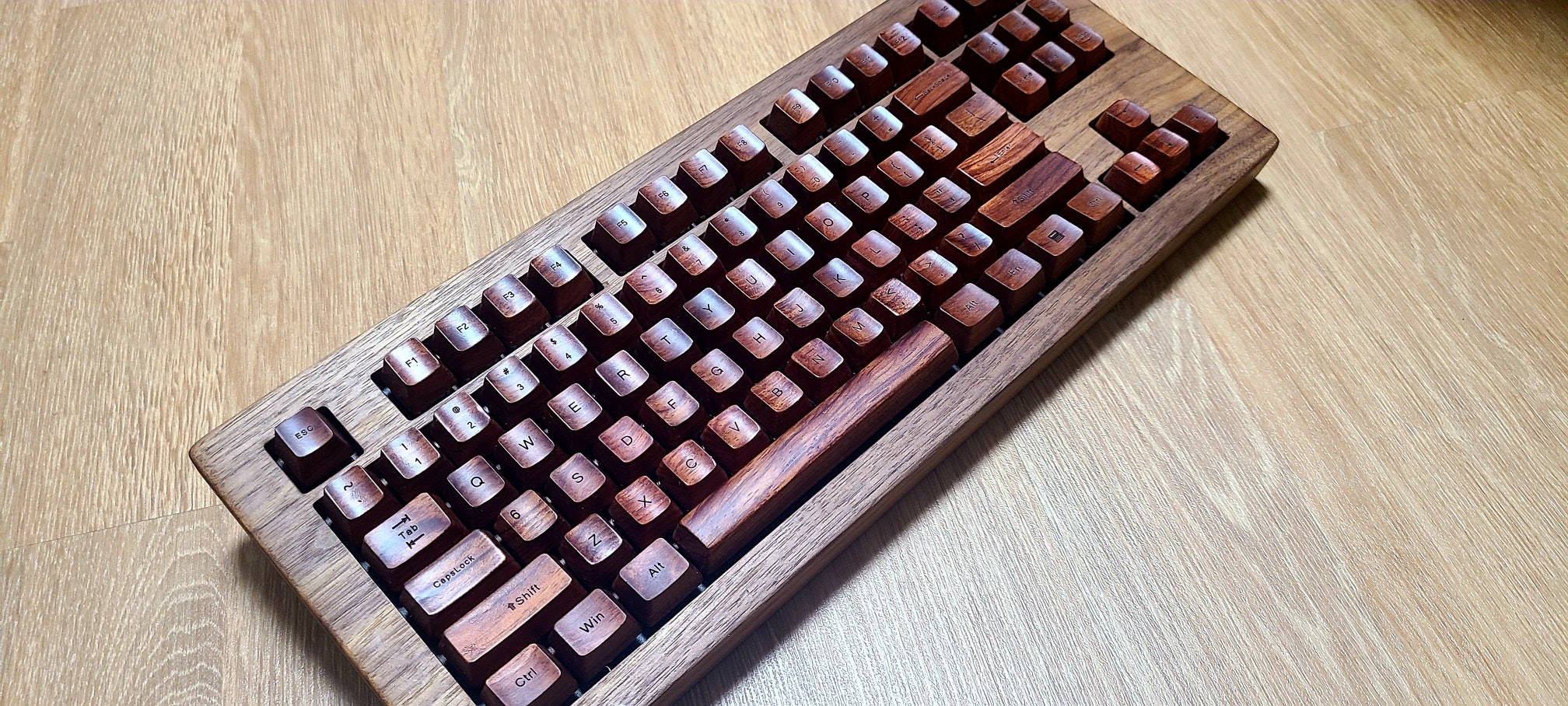 NPKC Engraved Wooden Series 104-Keycap Set | Mechanical Keyboards ...