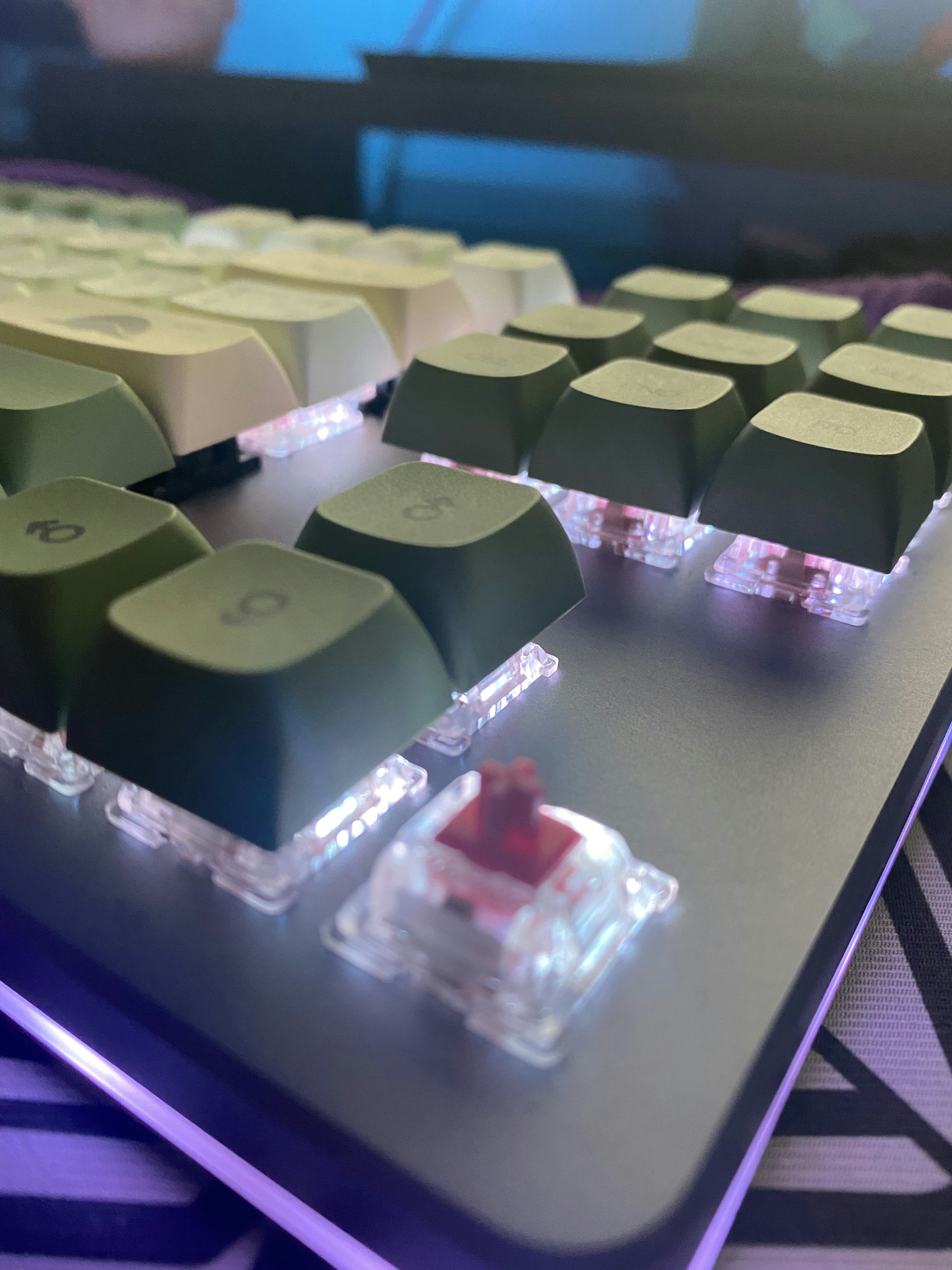 Gateron Aliaz Silent Tactile 60g // GKS XDA V2 Dye-Subbed PBT Matcha ...