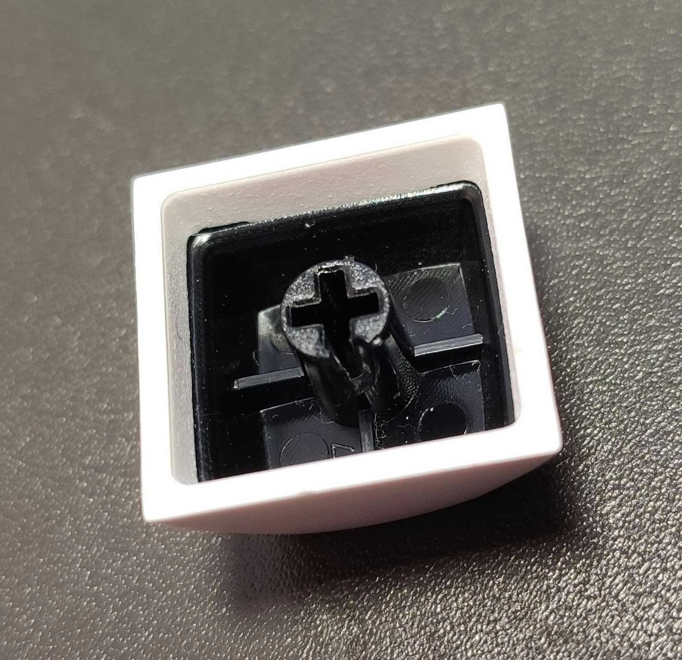 Every month new keycap is broken suddenly :( It is 3rd. Just with ...