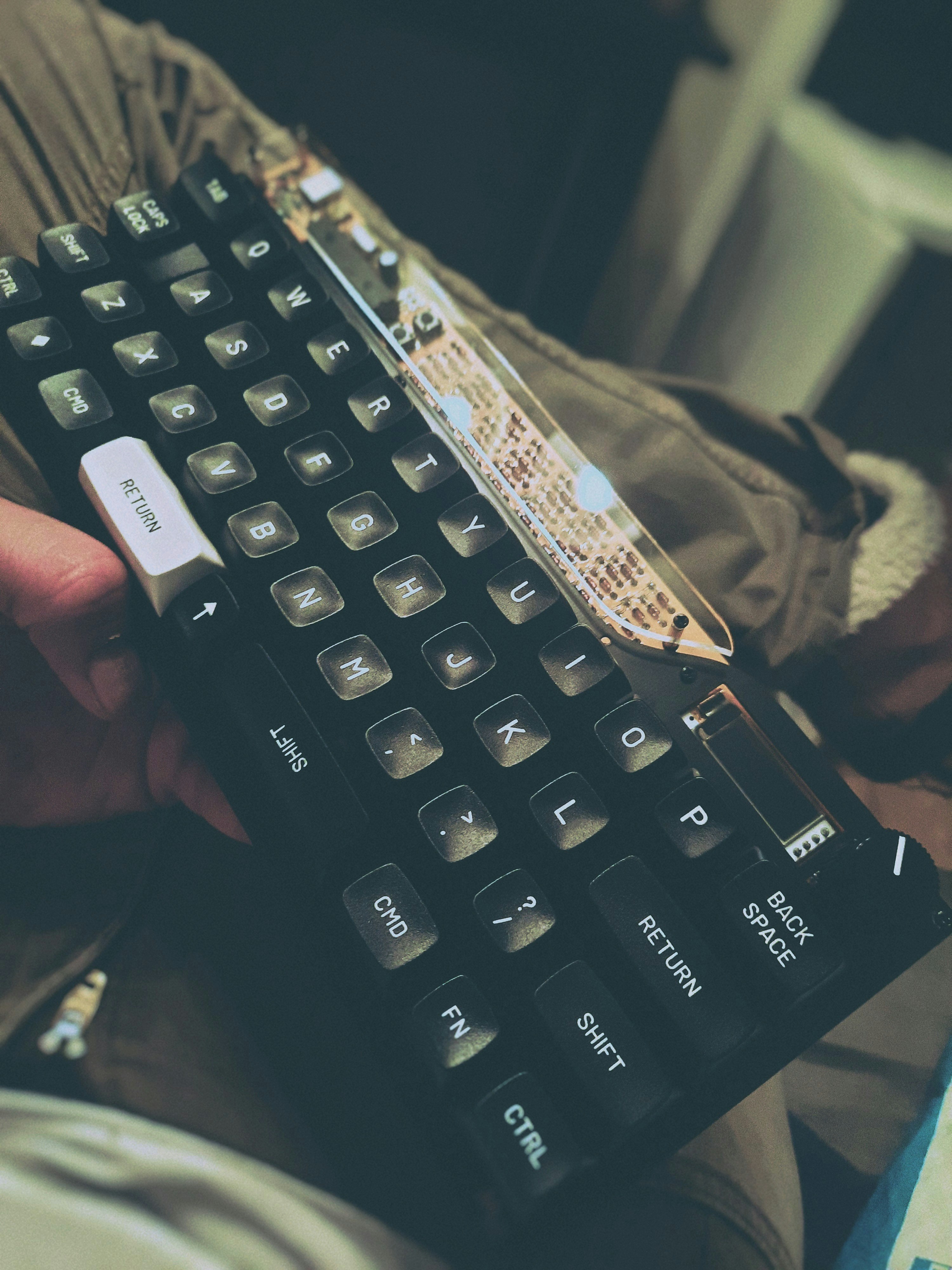 An original Alien inspired keycap set - (enthusiastic newb) | Drop