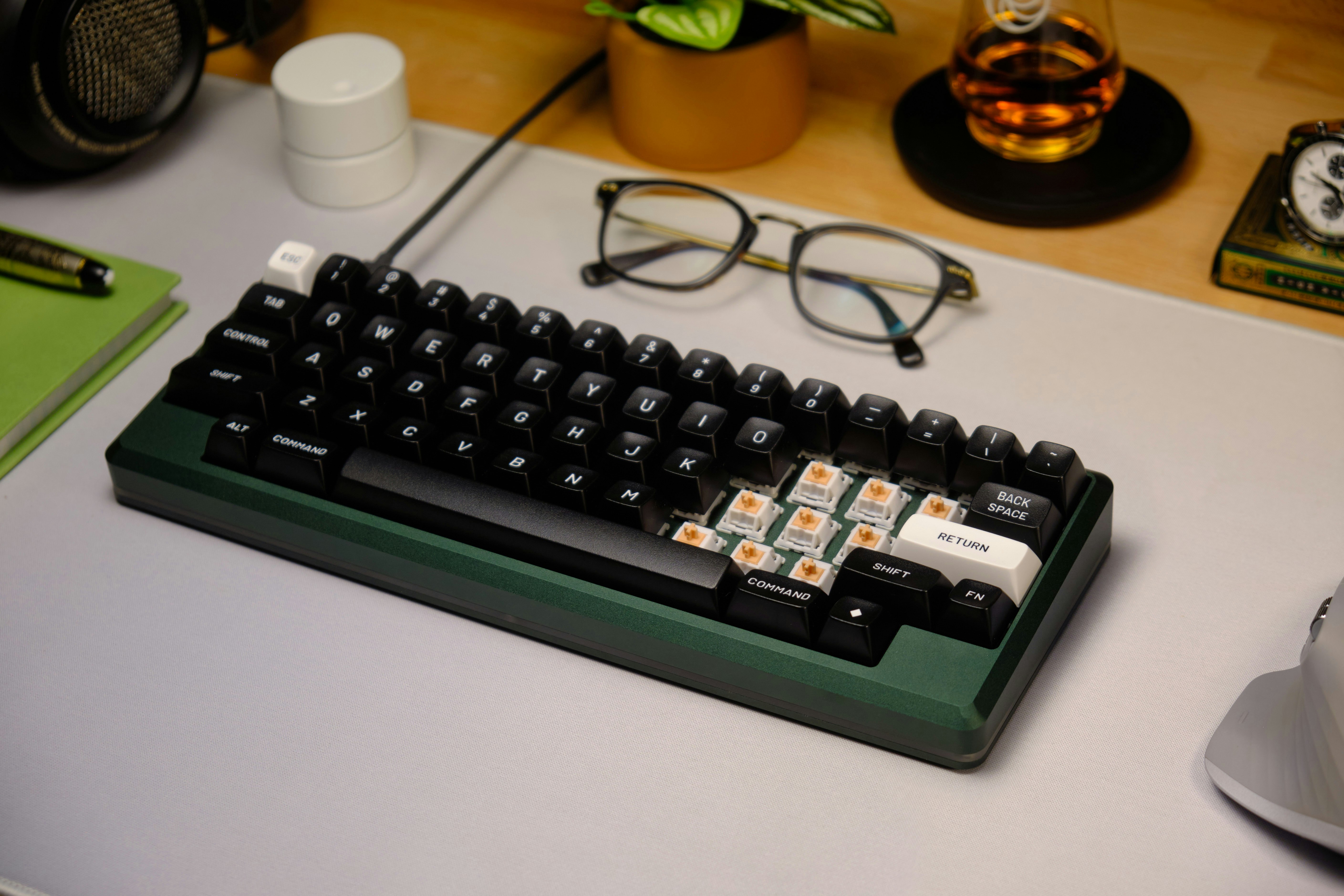 Drop Signature Series Islay Night Keyboard | Mechanical Keyboards ...