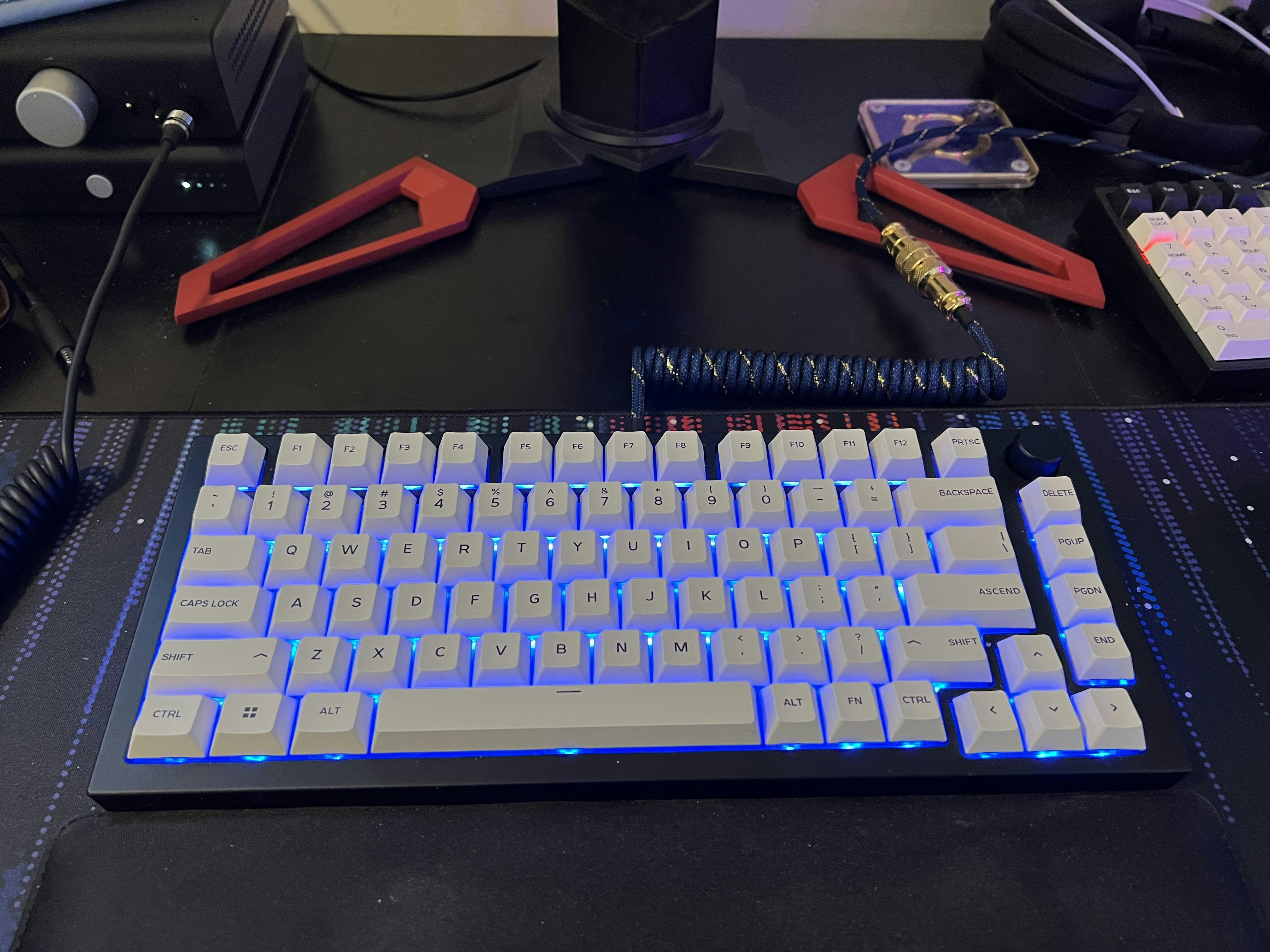 GMMK Pro, Blue Samurai Custom Cable | Drop