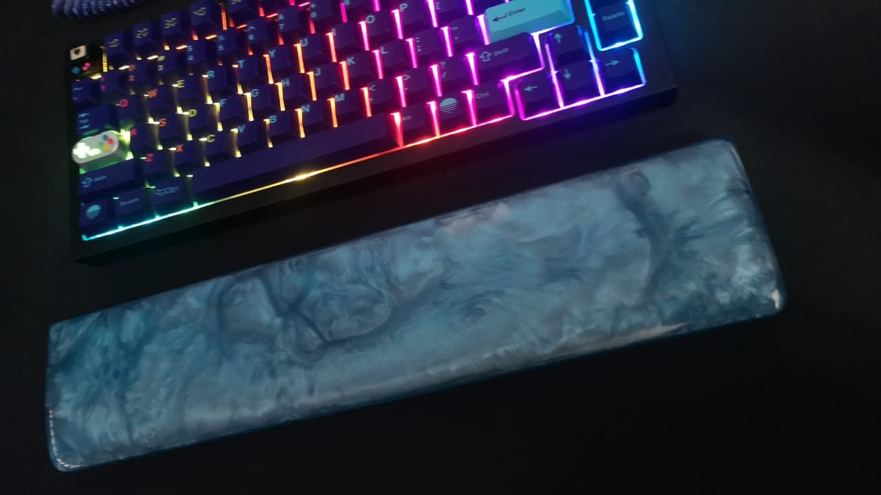 IDOBAO Resin Wrist Rests - Blue | Mechanical Keyboards | Wrist Rest ...