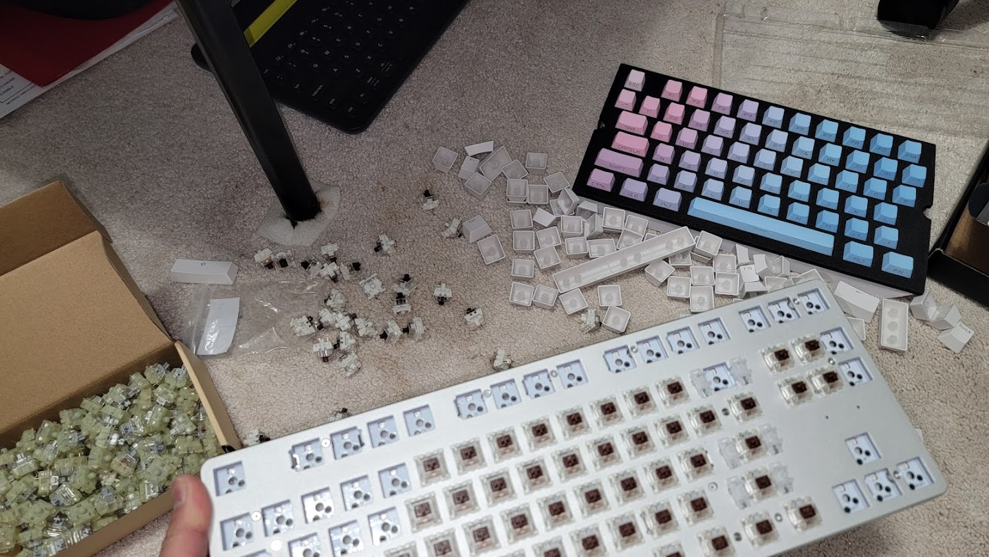 switching out my Gateron browns for Cherry Silvers and slapping these ...