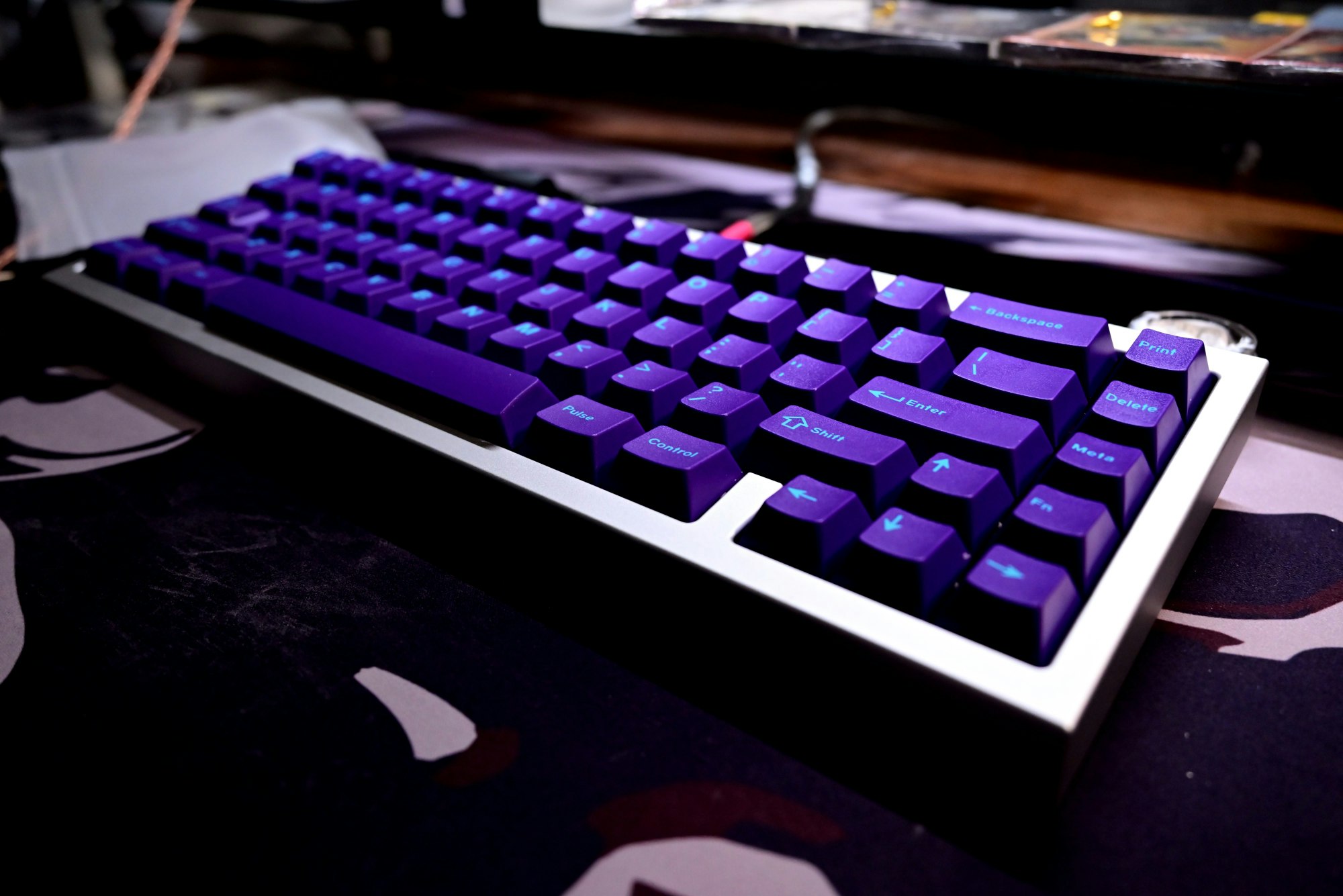 QK65 Silver / GMK Mitolet | Drop