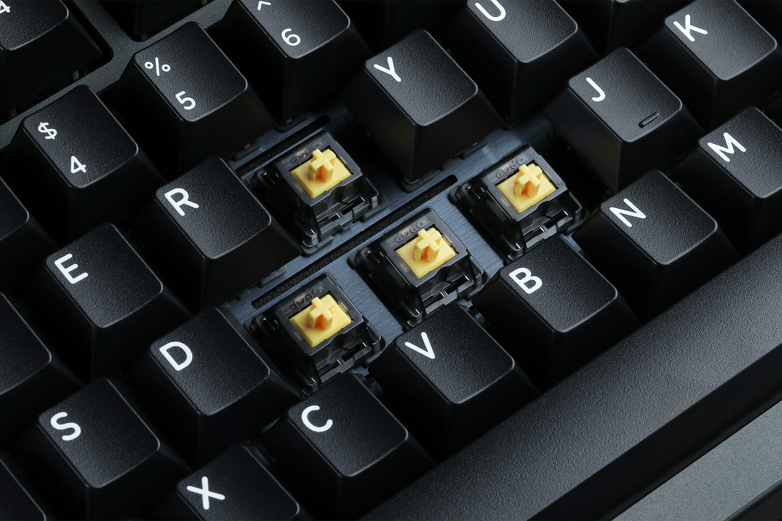 South-Facing Switches, Hot-Swappable Sockets, and Stellar Stabs | Drop