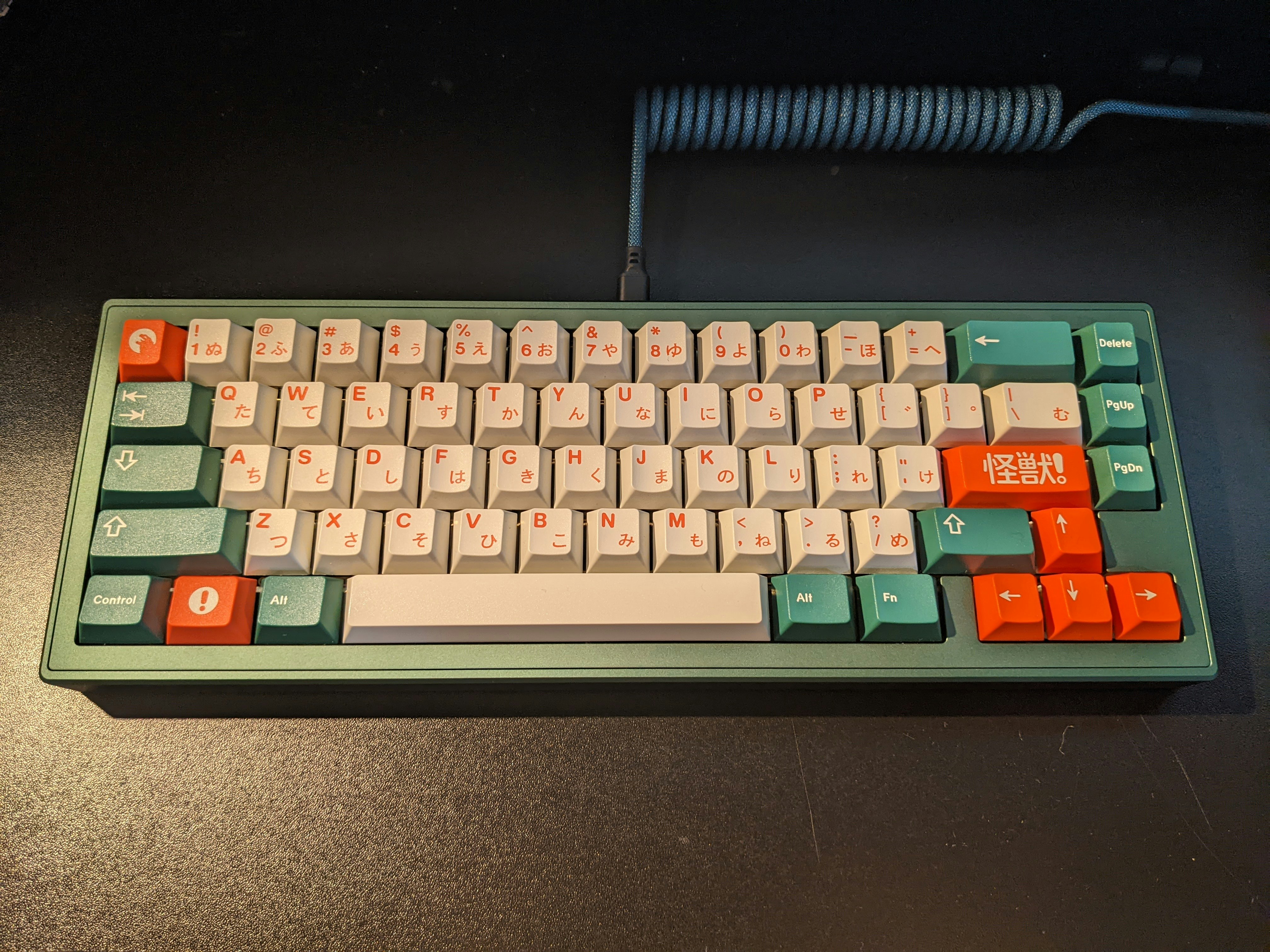 Zoo65 Hunter green, Godzilla Keycaps, Holy Panda Gen 1s | Drop