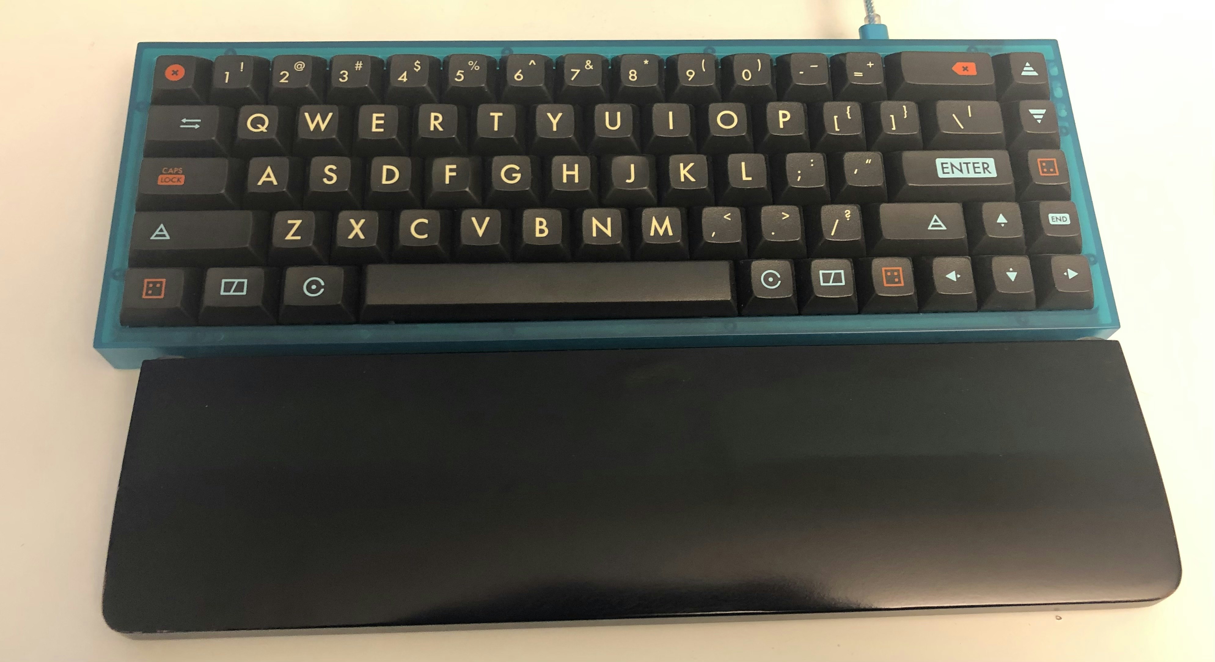 DSA 2077 on an NK65 RFP Edition | Drop