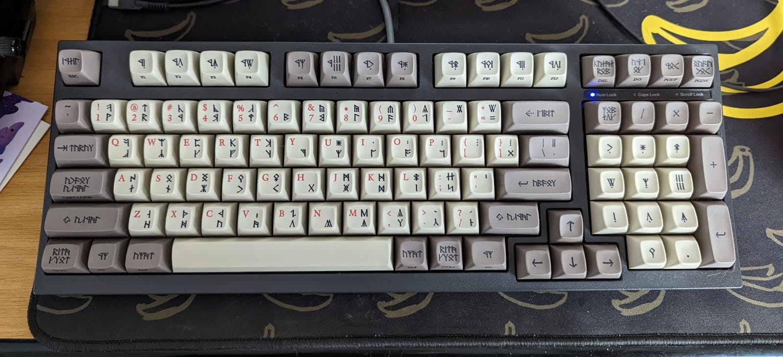 LOTR Dwarven keycaps | Drop