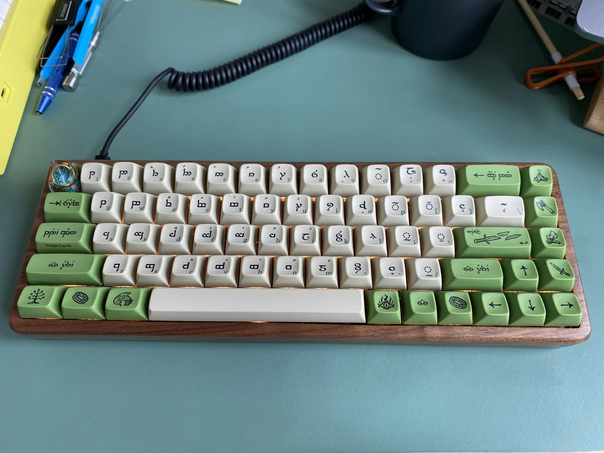 KBDFans wooden case x LOTR | Drop