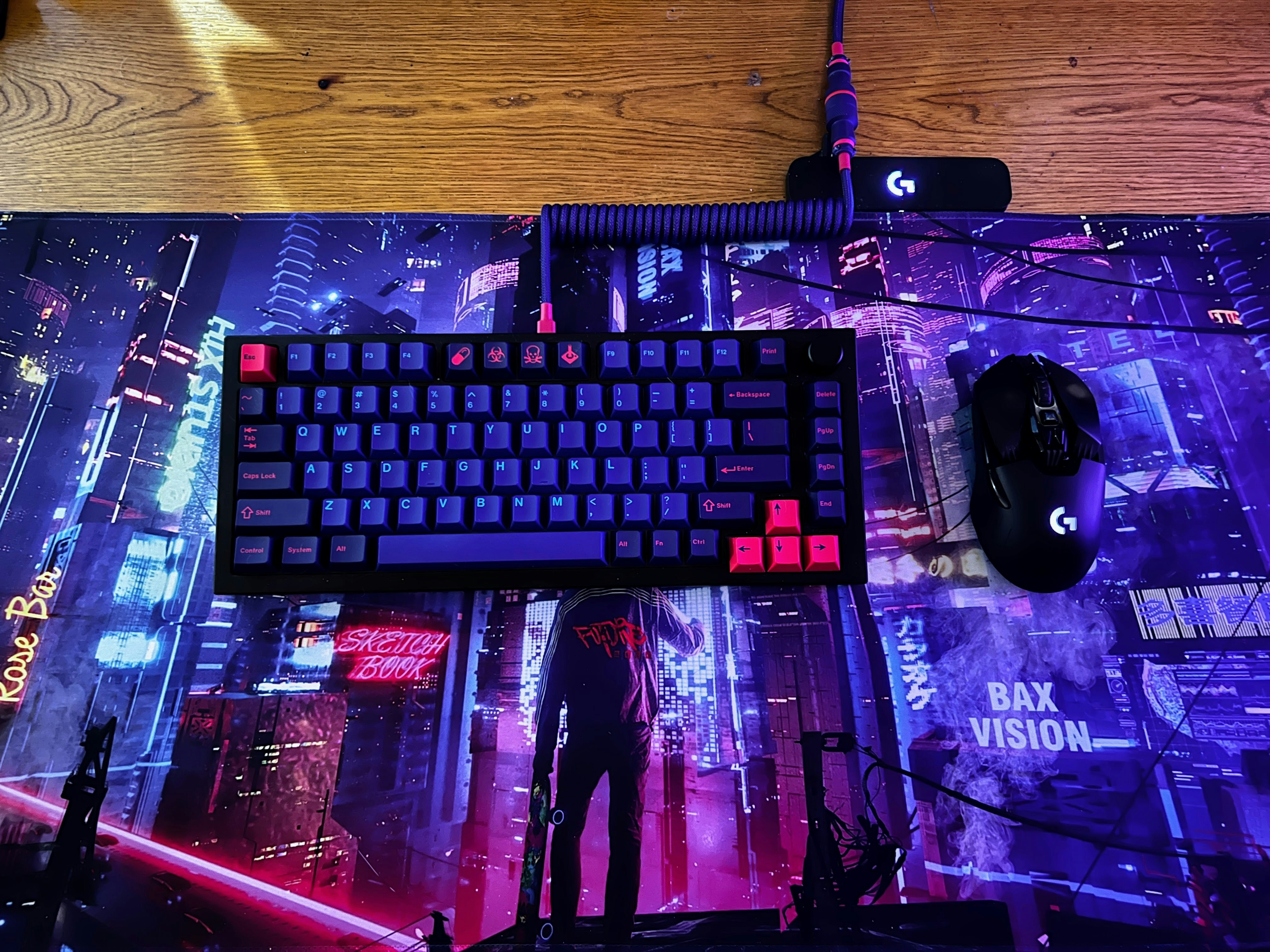 GMMK Pro / Etsy Cyberpunk Mat / GMK Laser + Novelties / Alpaca Cables ...