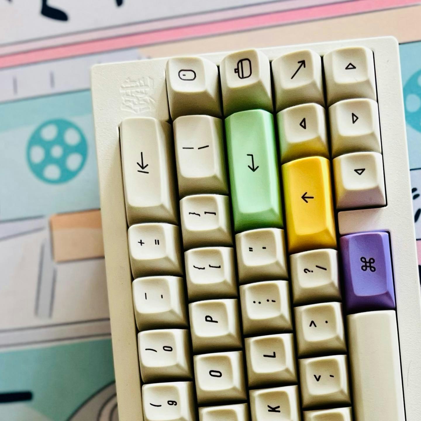 MT3 Extended 2048 x Key65 Kanji | Drop