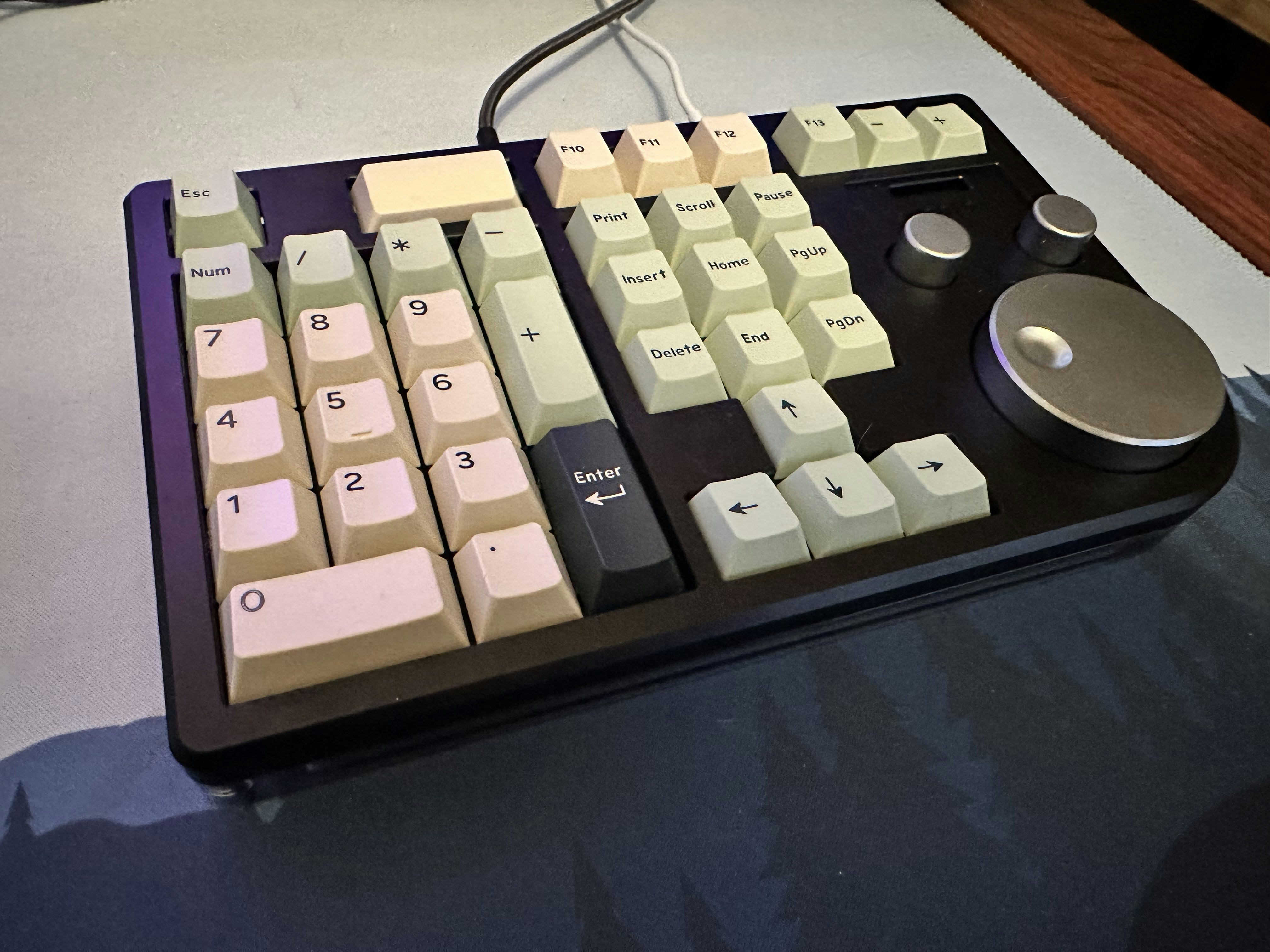 Megalodon Triple Knob 38% Keyboard With OLED Screen | Mechanical ...