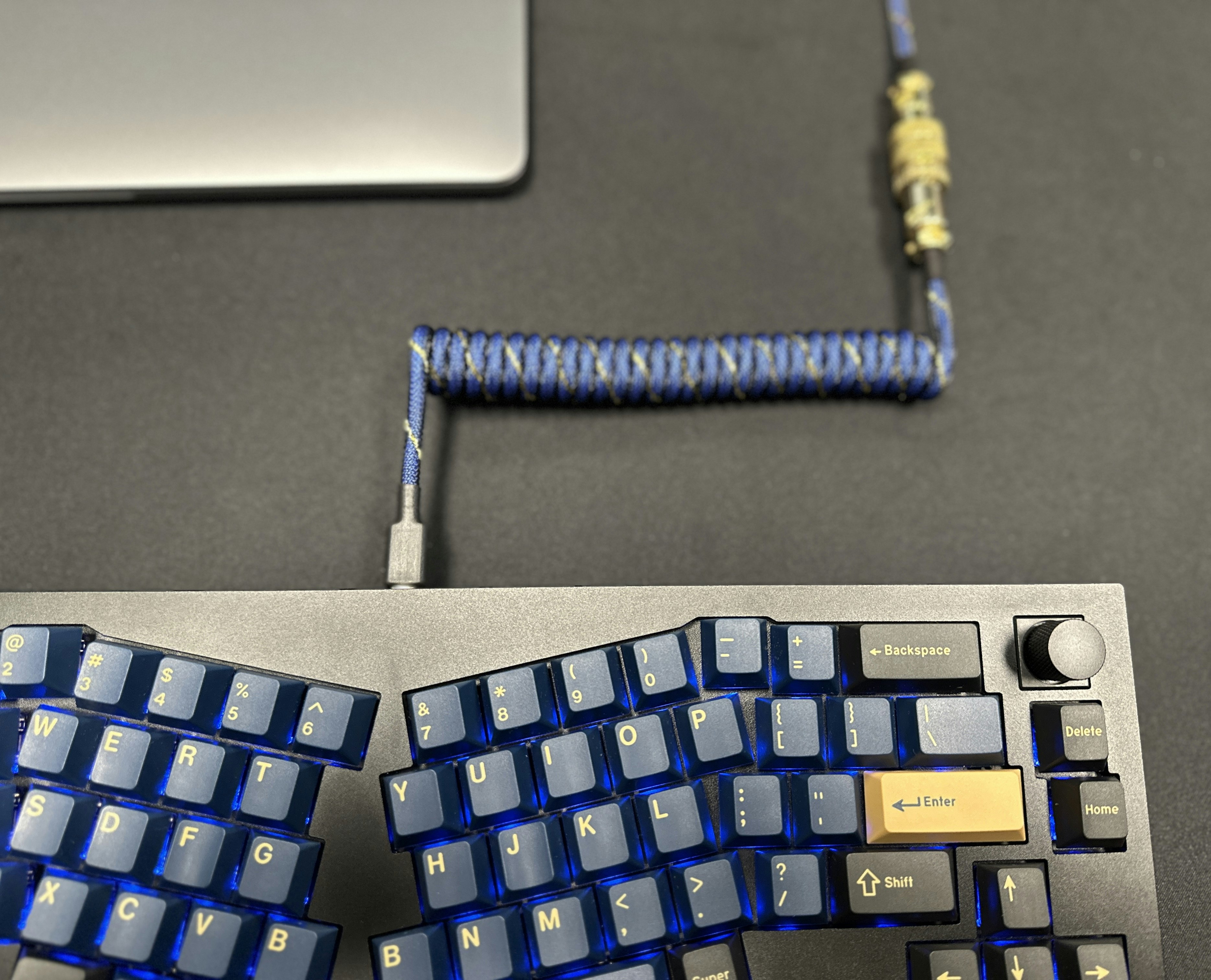 Mechcables Blue Samurai Custom Coiled Aviator USB Cable | Mechanical ...