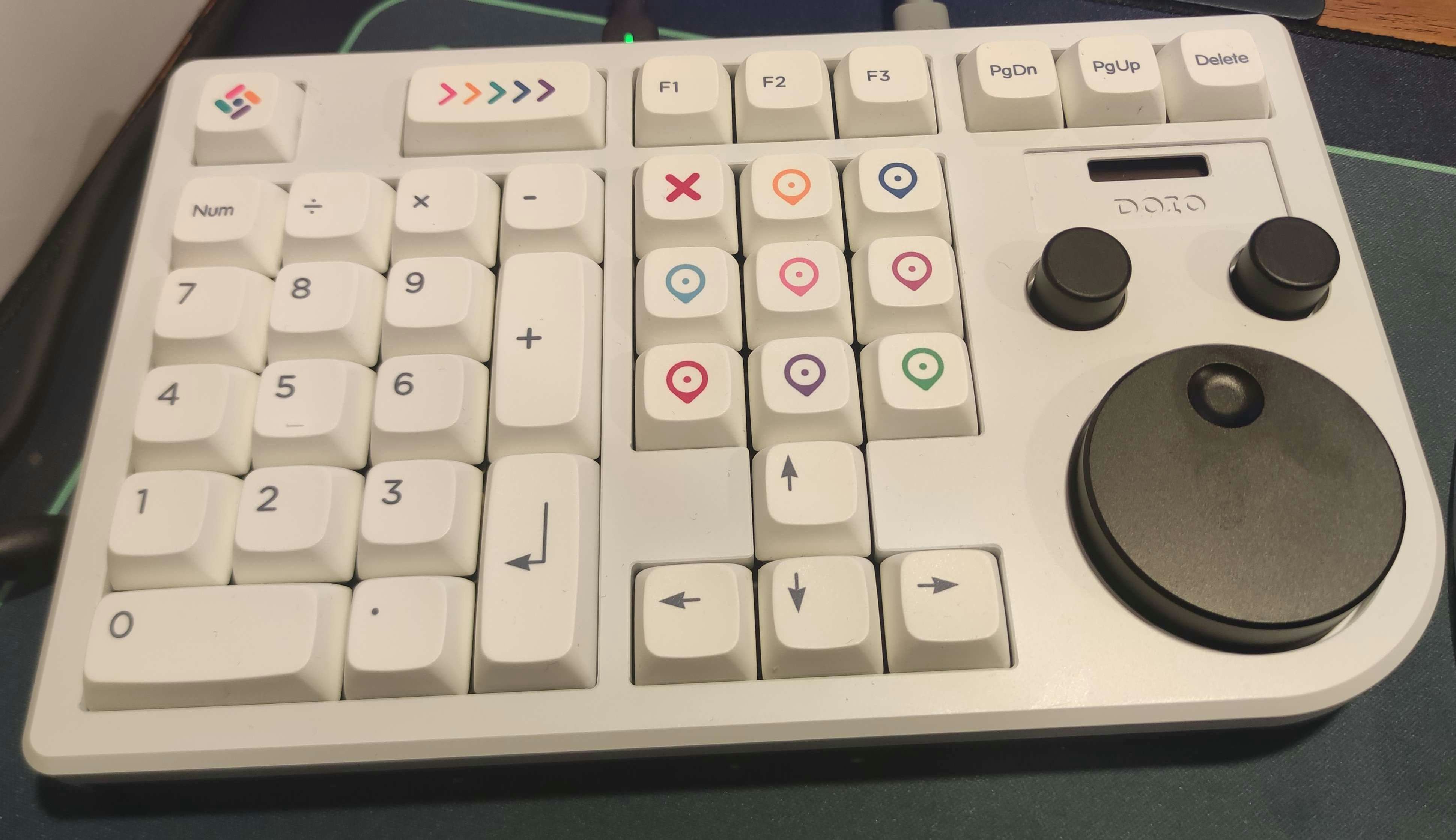 Megalodon Triple Knob 38% Keyboard With OLED Screen | Mechanical ...