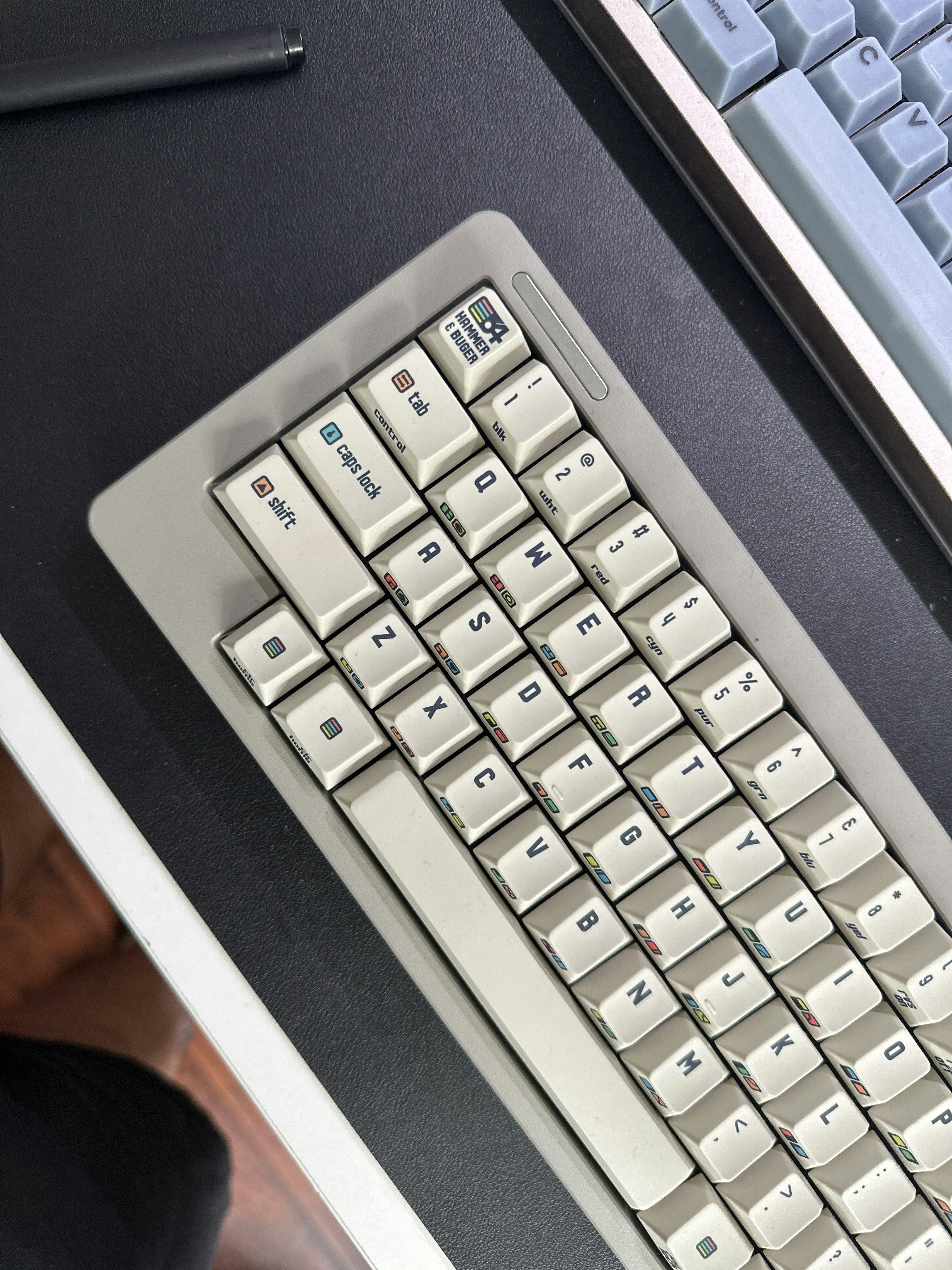 Buger & HammerWorks CRP C64 R2 Keycap Set - C64 Alphas | Mechanical ...