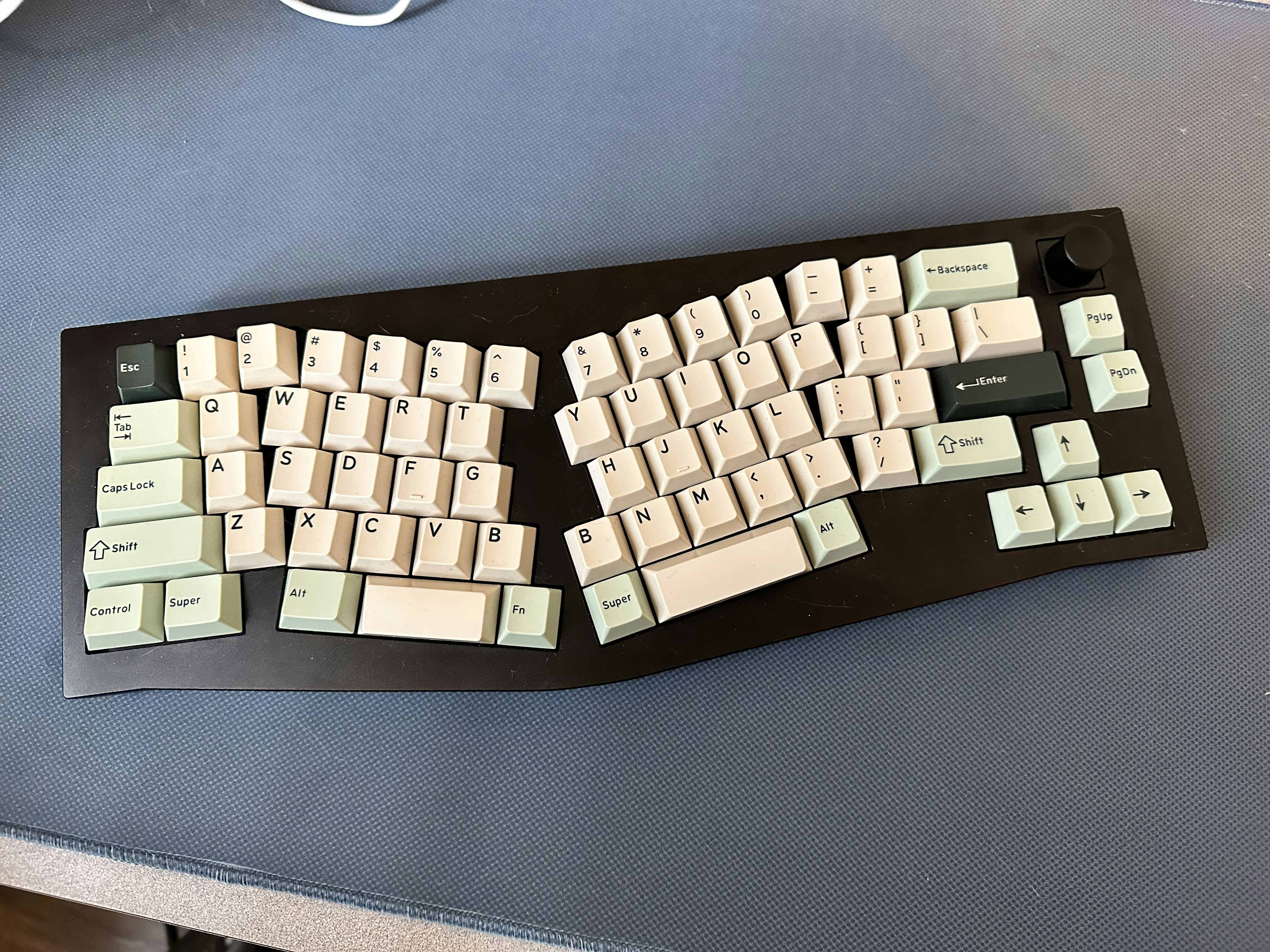 Keychron Q8 Alice Gasket Keyboard | Mechanical Keyboards | Full Size ...